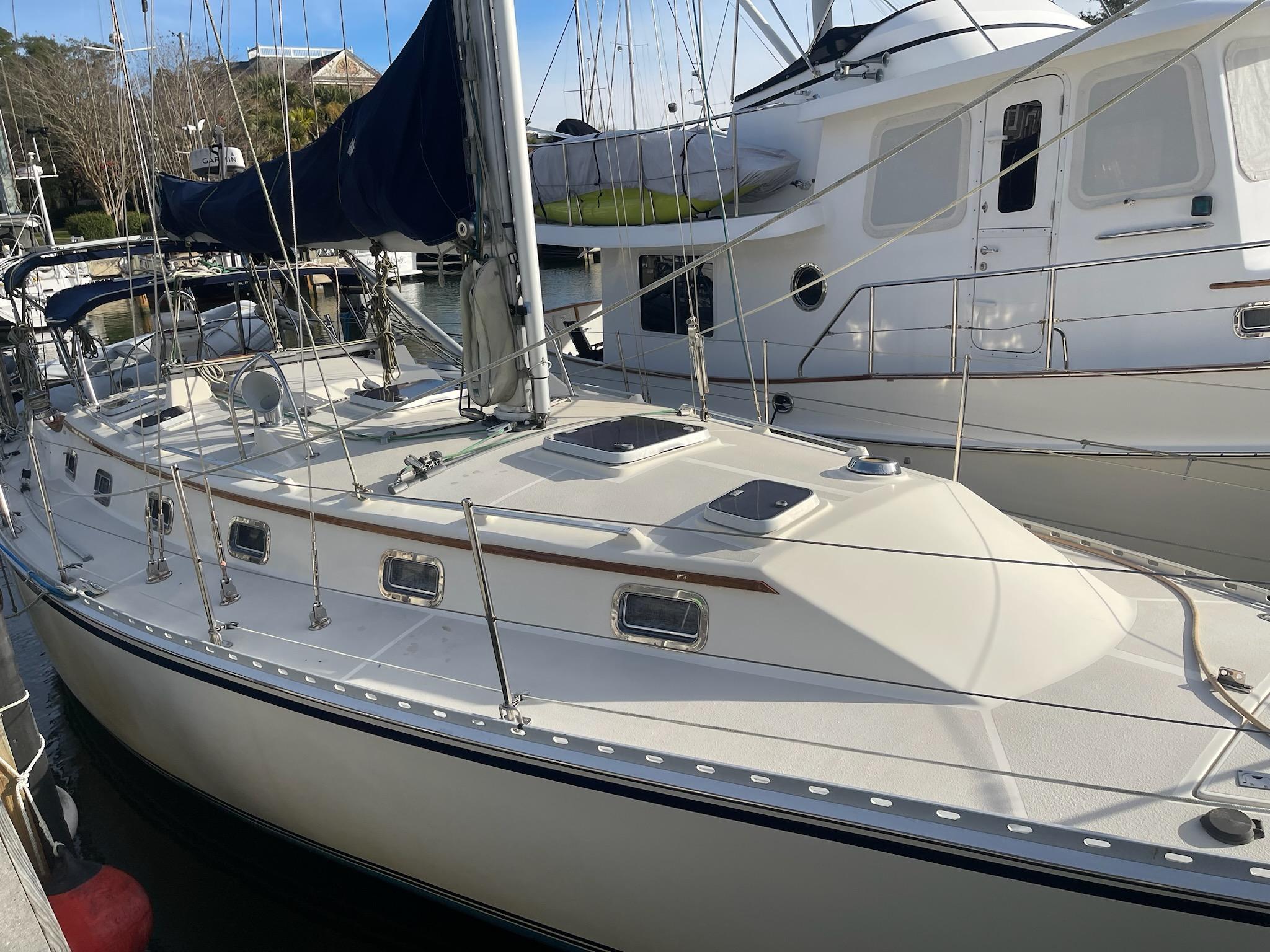 1998 Caliber 40 LRC Cruiser for sale - YachtWorld