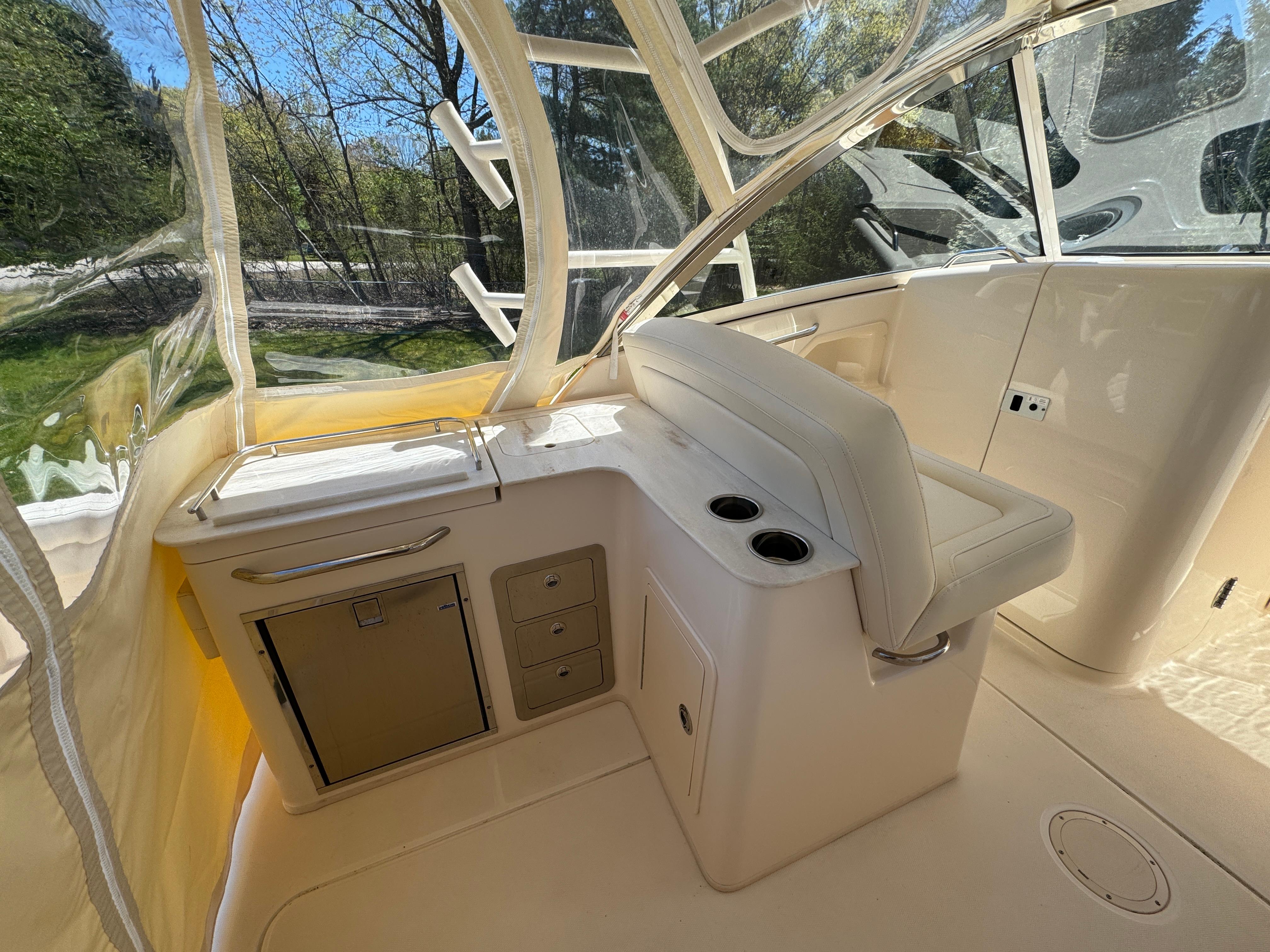 2021 Grady-White 325 Freedom Dual Console for sale - YachtWorld