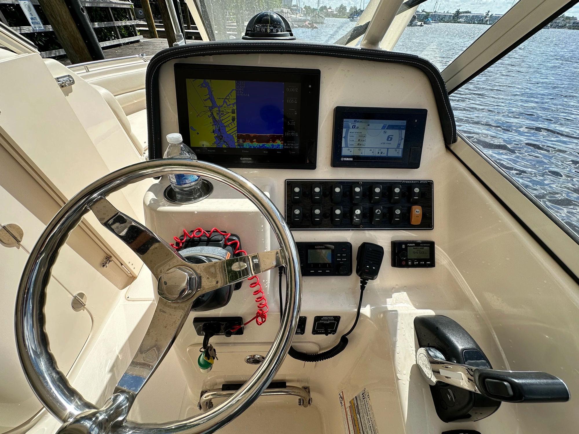 2020 Grady-White Freedom 255 Dual Console for sale - YachtWorld