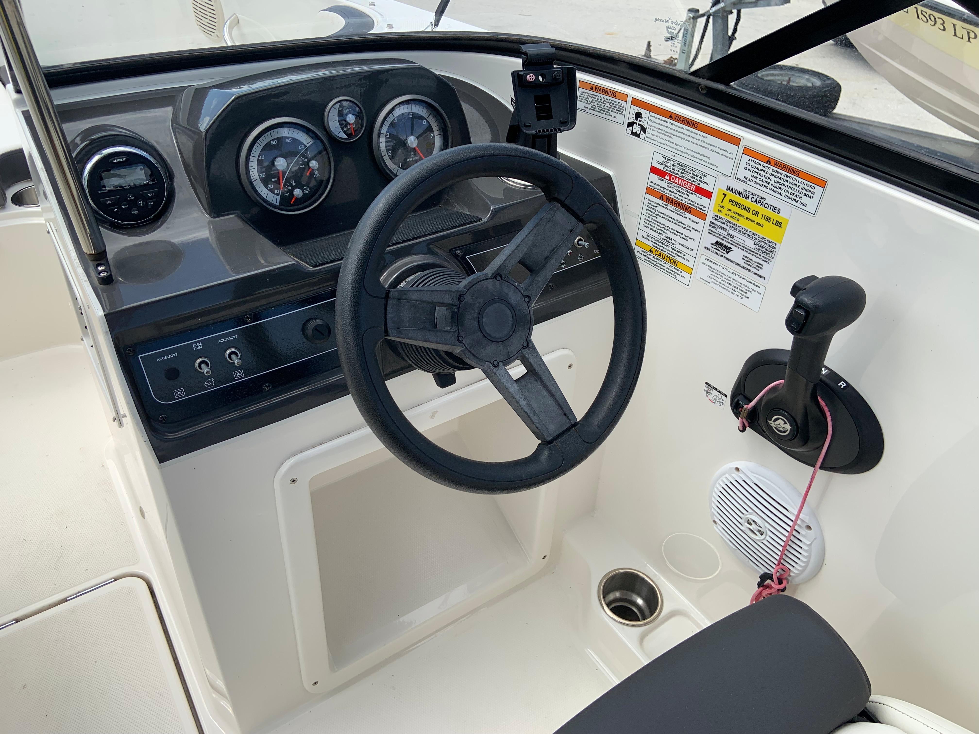 2019 Bayliner VR4 OB Bowrider for sale - YachtWorld
