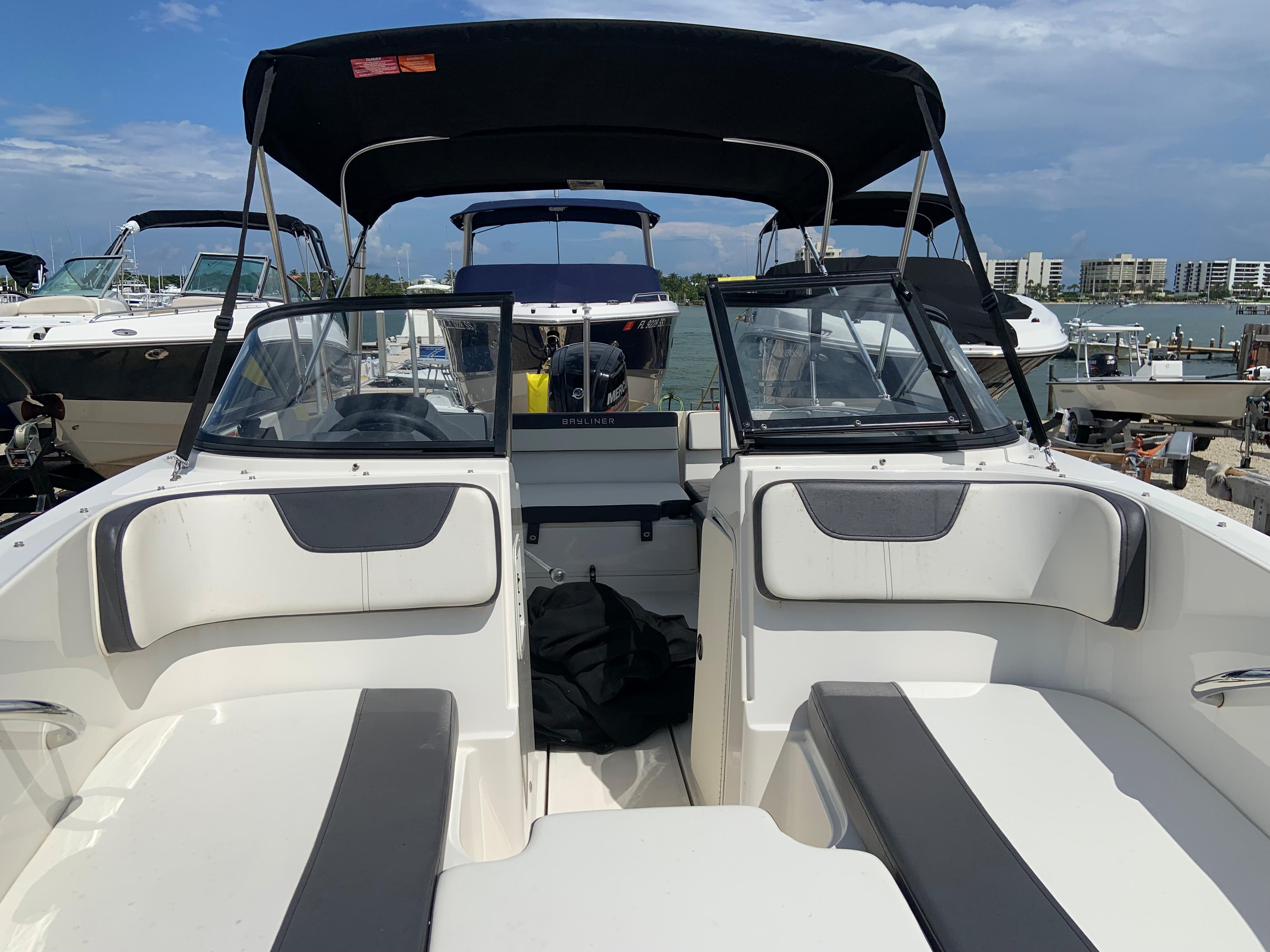 2019 Bayliner VR4 OB Bowrider for sale - YachtWorld