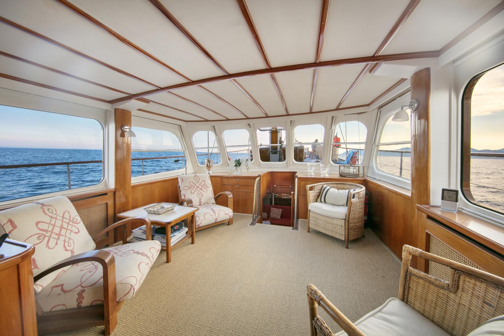 ATALANTA J Antique and Classic Feadship for sale - YachtWorld