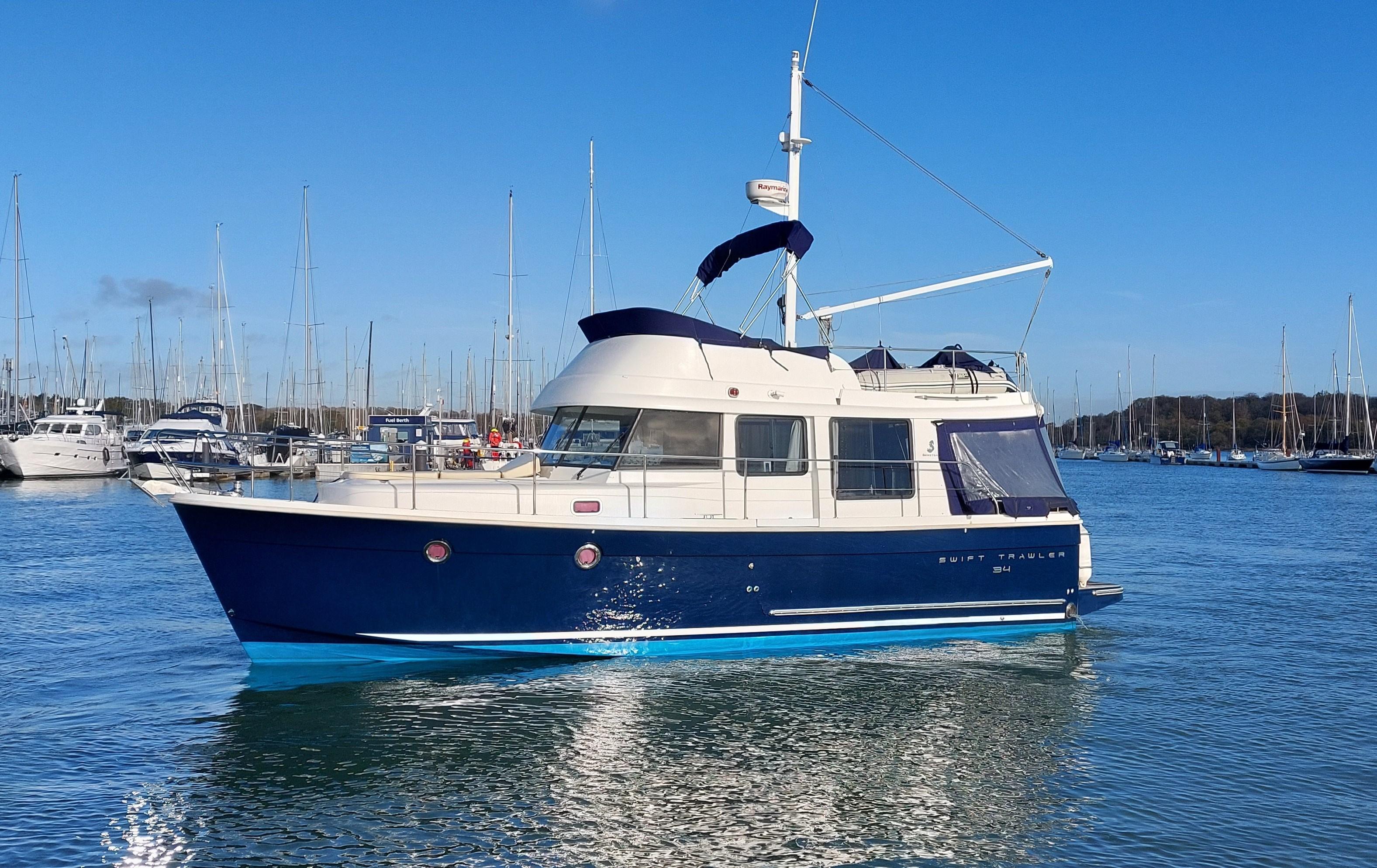 Beneteau Swift Trawler 34 10m 2012, Motorcruisers | Boot24