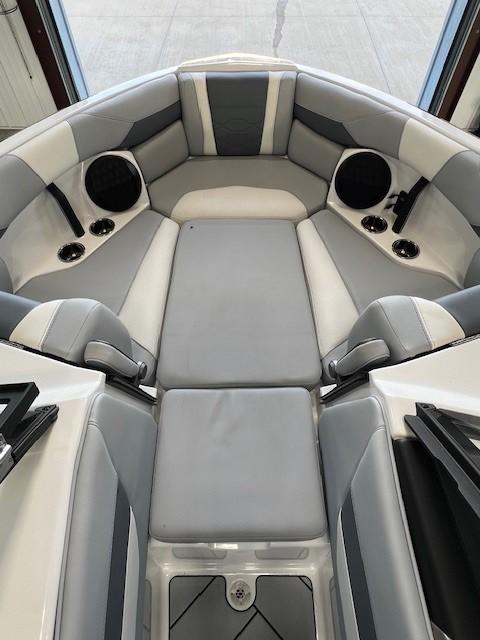 2024 Malibu Wakesetter Lsv 23 Ski and Wakeboard for sale - YachtWorld