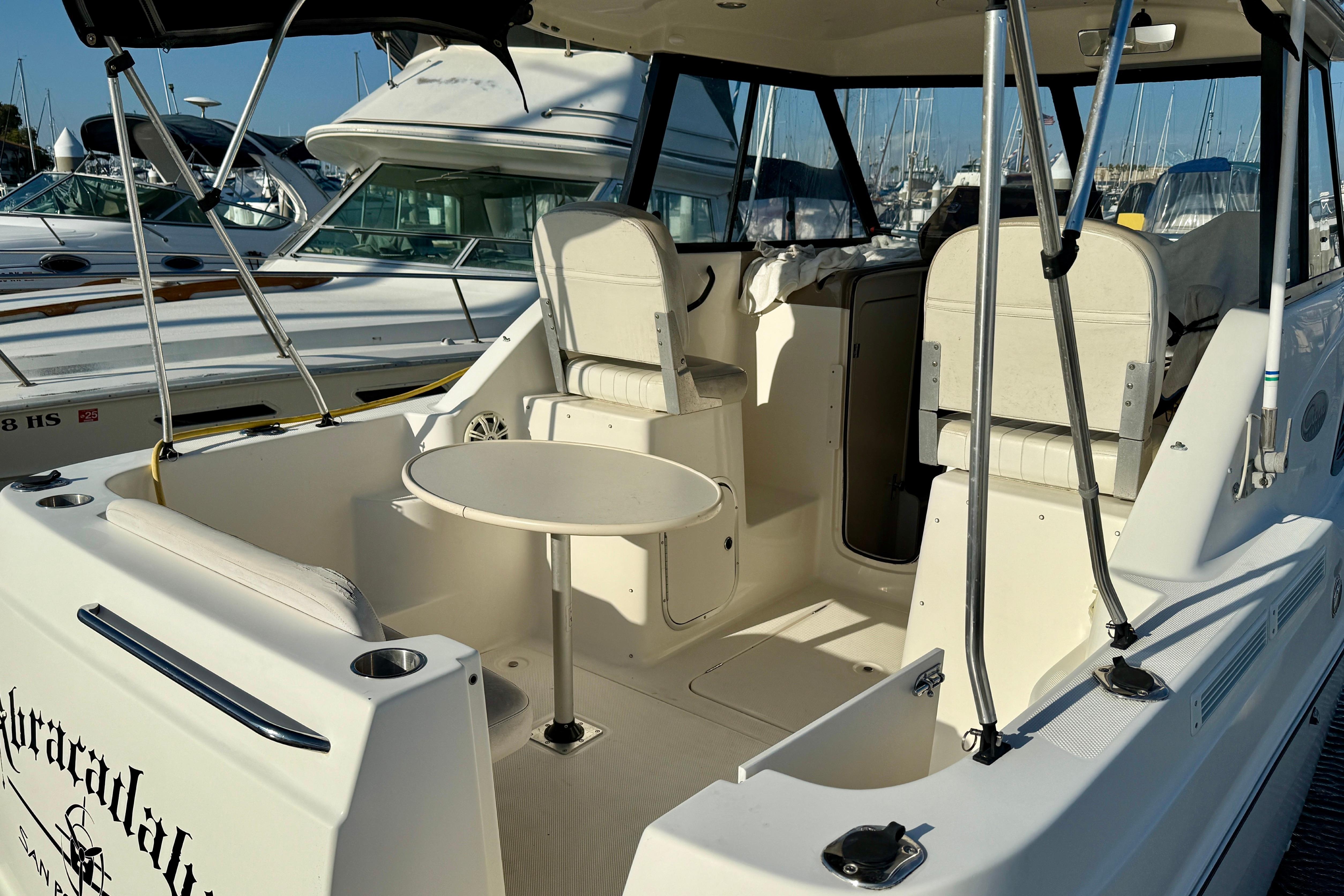 2002 Bayliner 2452 Ciera Classic Cruiser for sale - YachtWorld