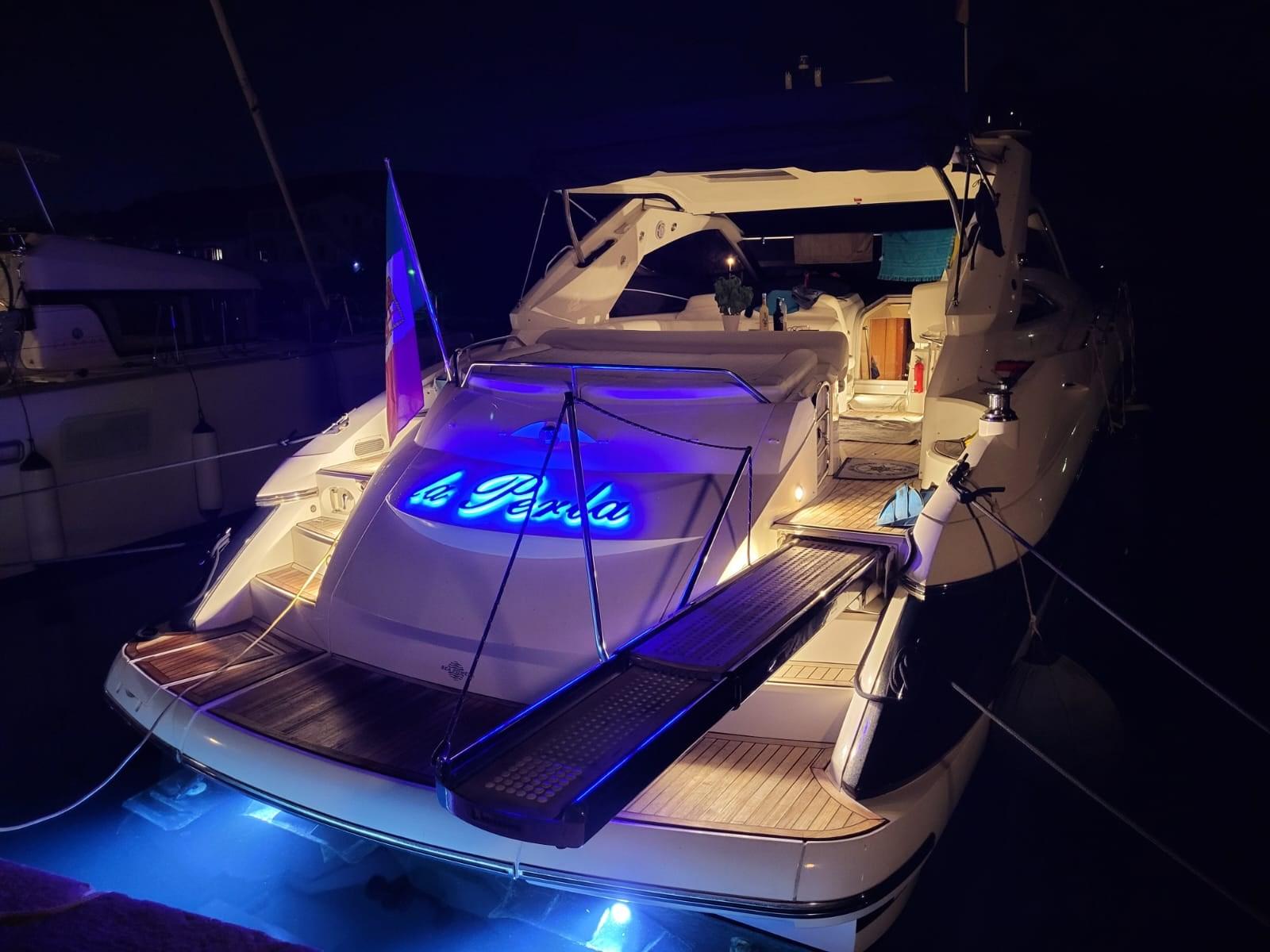 2005 Sunseeker Predator 53 Express Cruiser for sale - YachtWorld