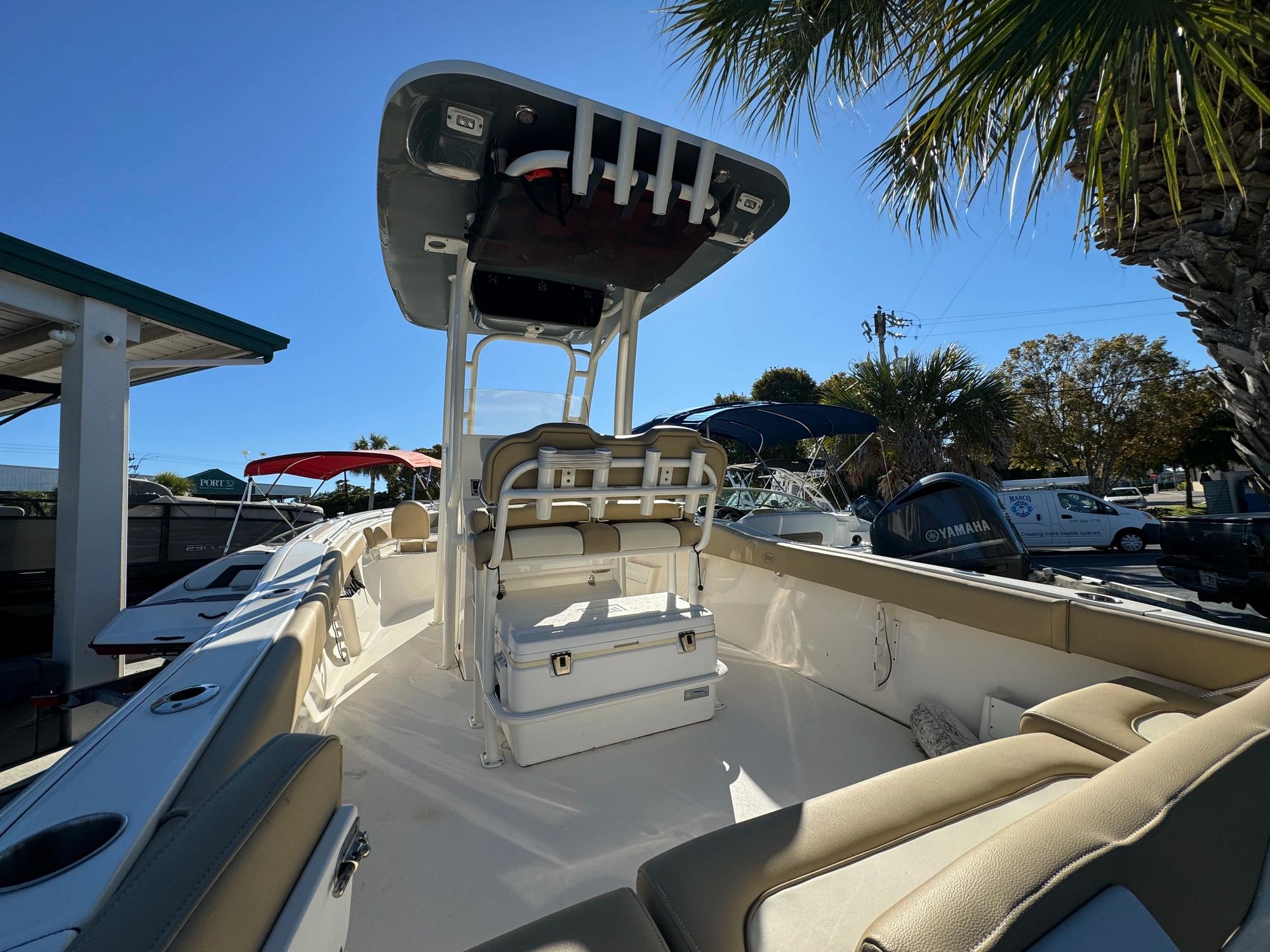 2016 Key West 239 FS Bateaux à console centrale à vendre - YachtWorld