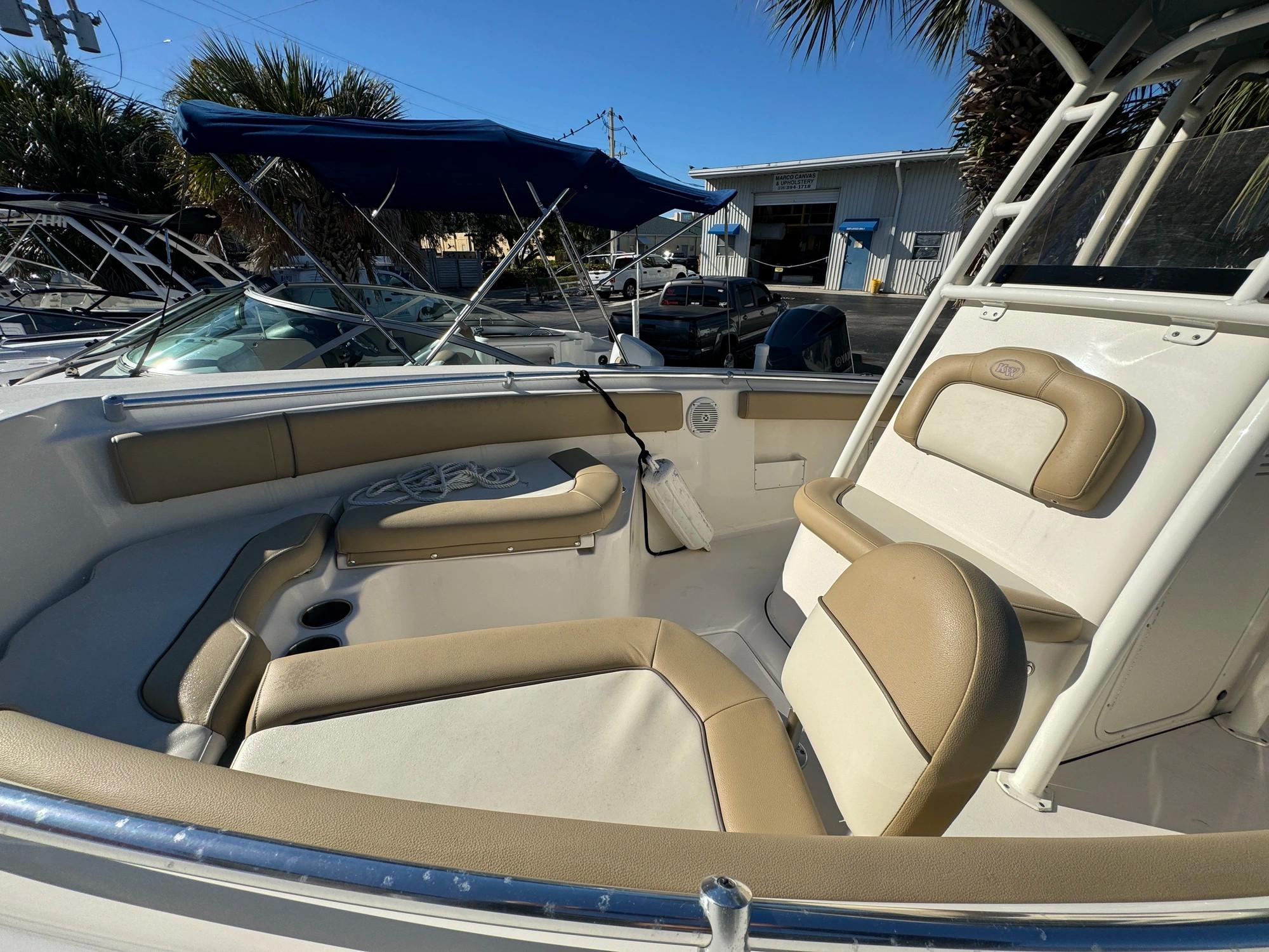 2016 Key West 239 FS Bateaux à console centrale à vendre - YachtWorld