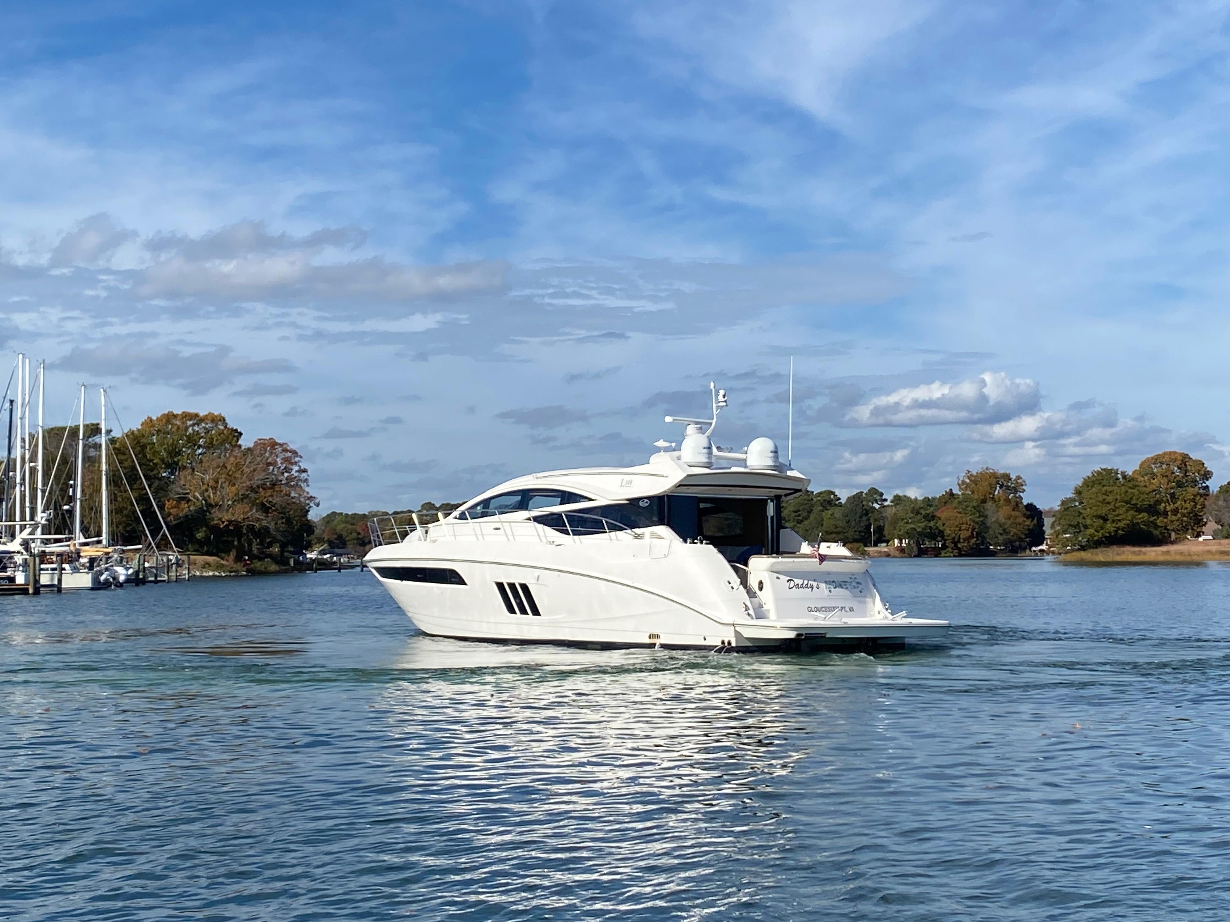 2017 Sea Ray L590 Motor Yachts for sale - YachtWorld