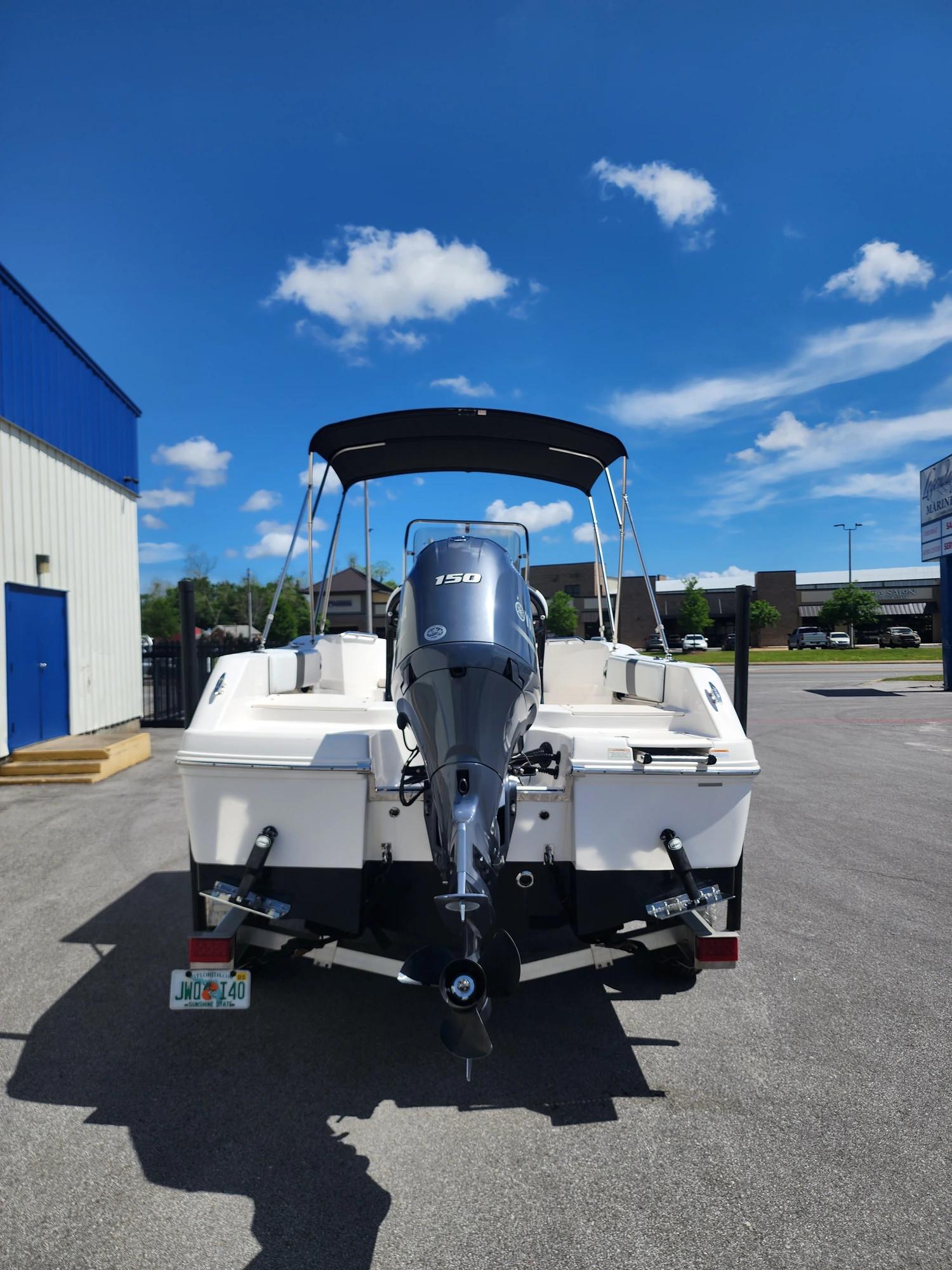 2018 Robalo 180 CC Centre Console for sale - YachtWorld
