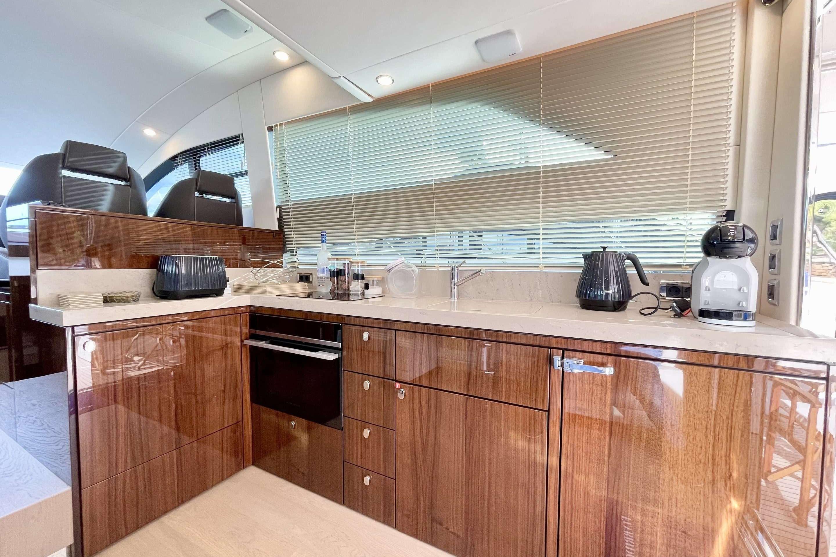 Fairline Squadron 50 | 2023 | 16m - Islas Baleares | Boatshop24