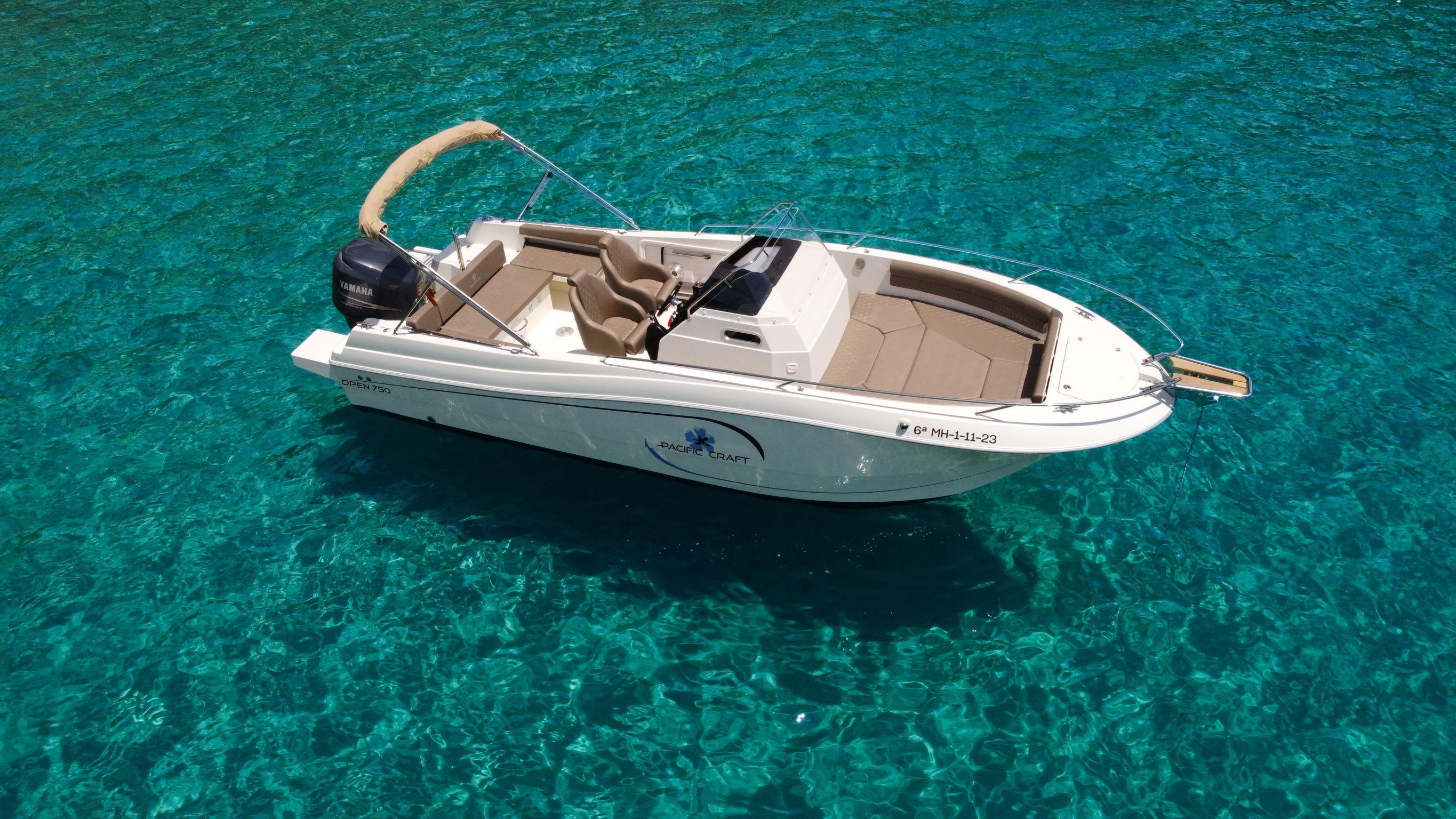 Pacific Craft 750 Open Neuf en Islas Baleares - iNautia