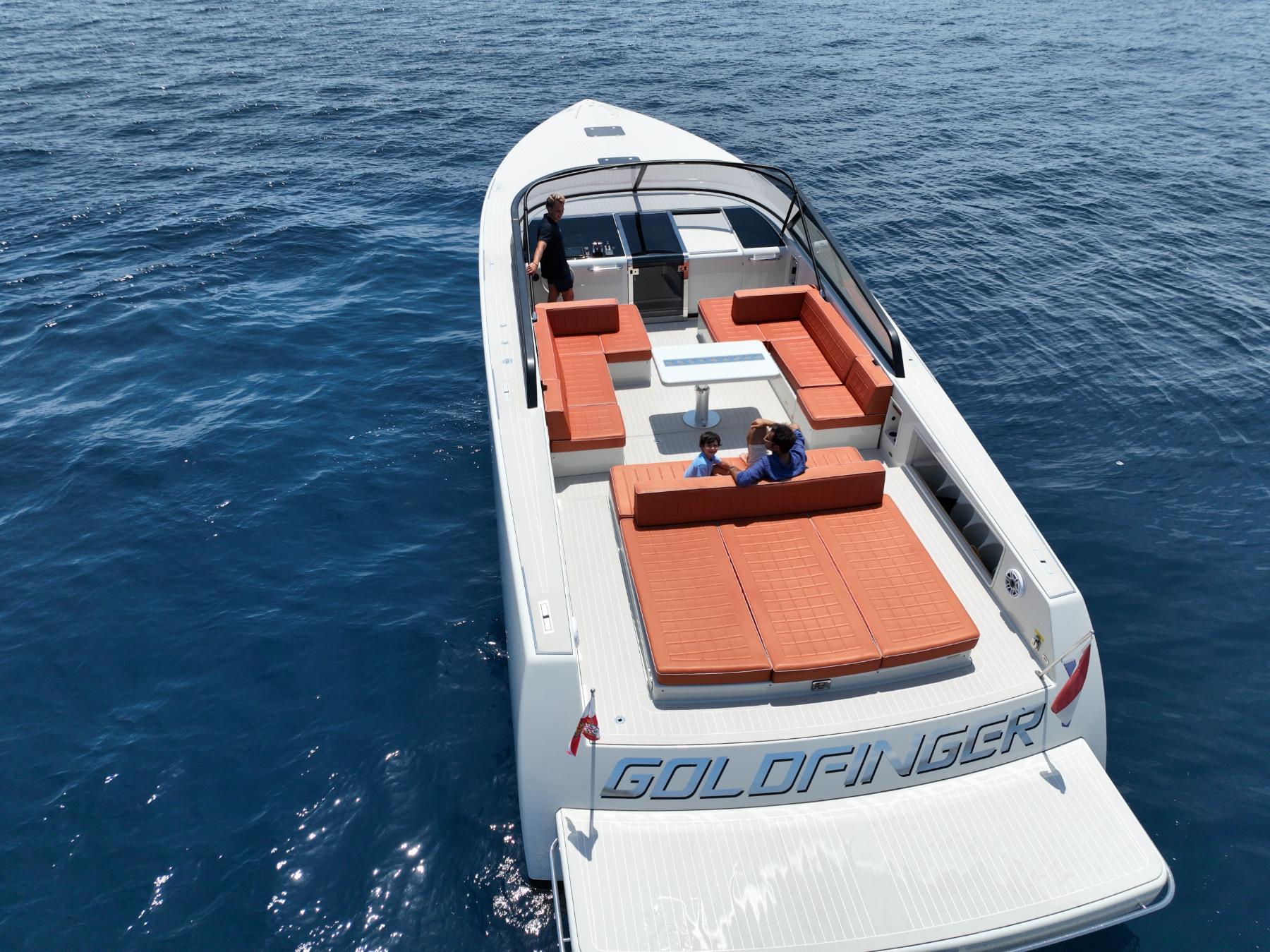 2018 VanDutch 55 Motor Yachts for sale - YachtWorld