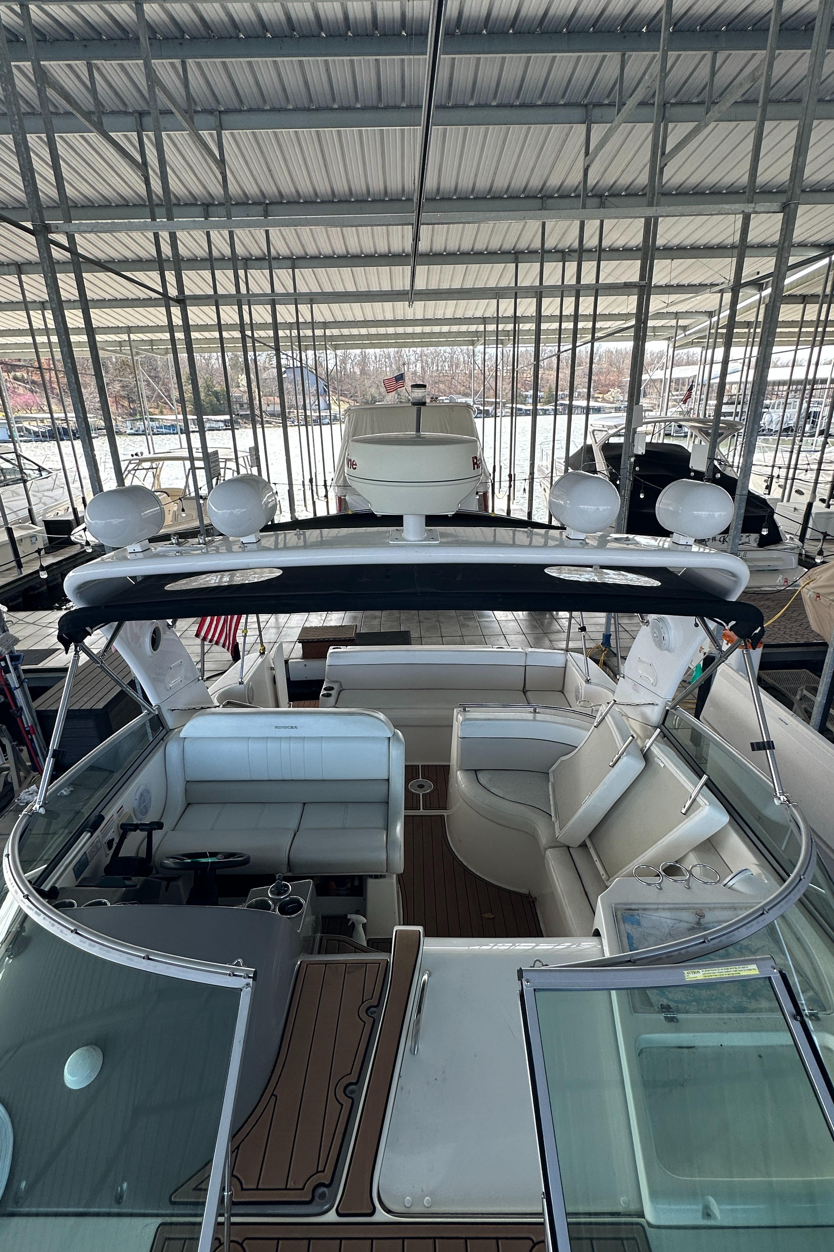 2006 Rinker 360 Express Cruiser Cruiser for sale - YachtWorld