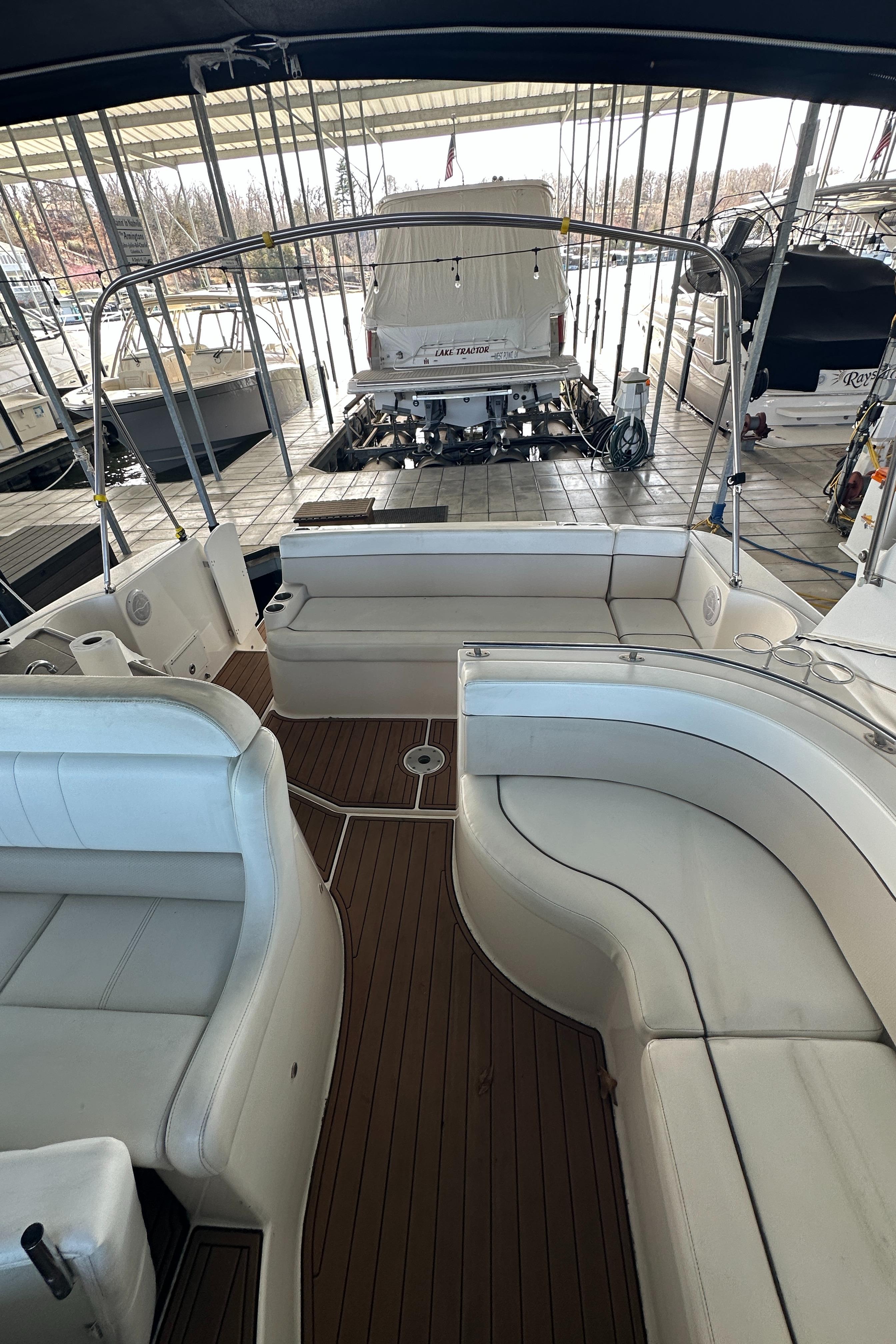 2006 Rinker 360 Express Cruiser Cruiser for sale - YachtWorld