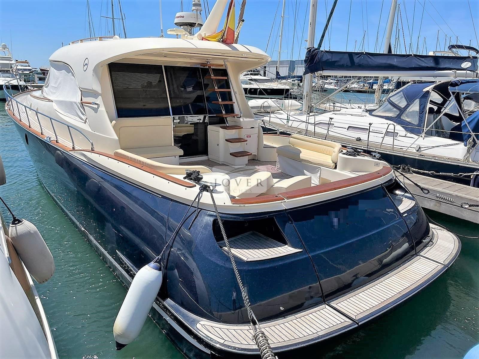 Diesel Mochi Craft 54 Dolphin til salg | YachtWorld