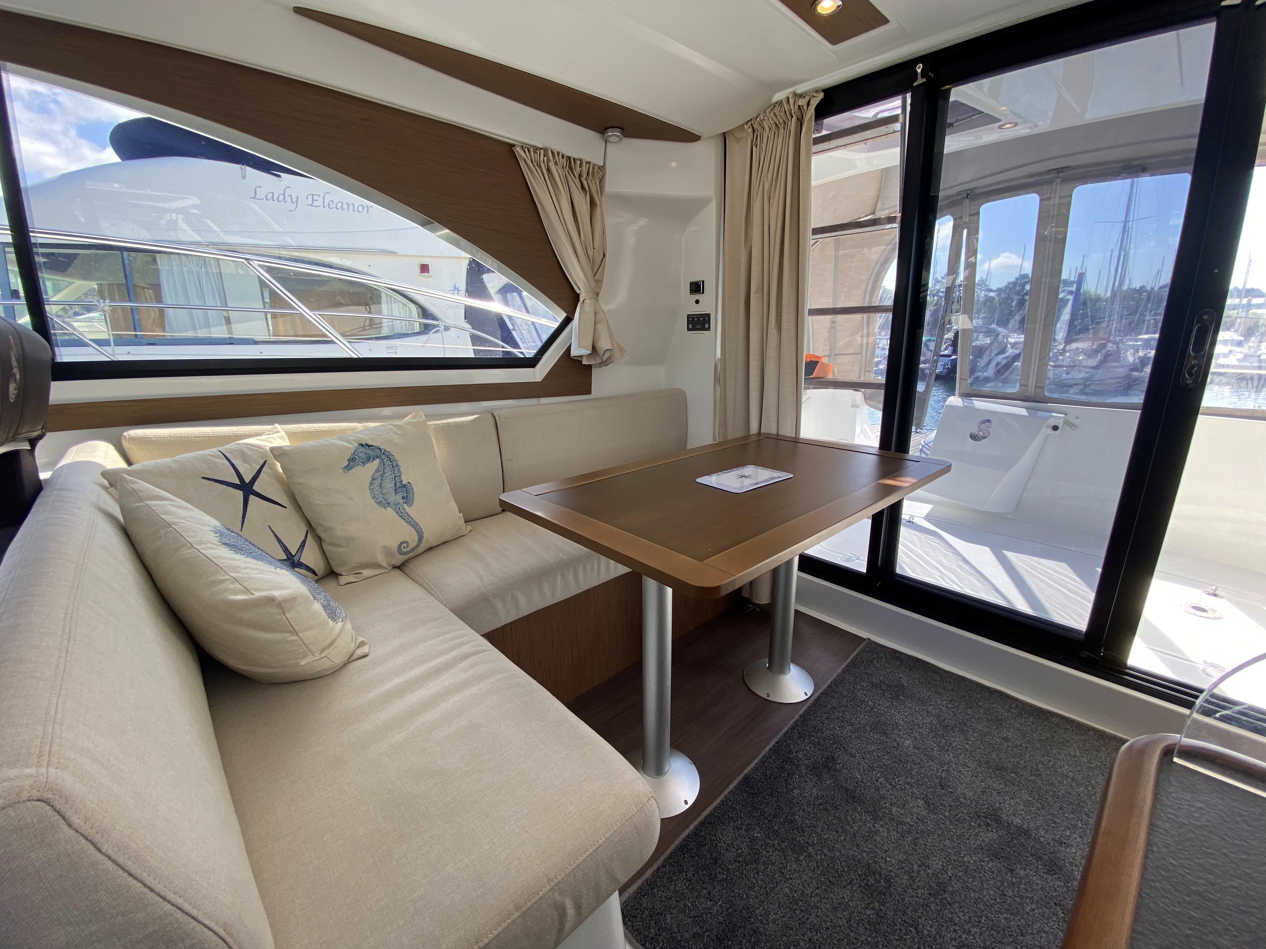 2016 Beneteau Antares 36 Cruiser for sale - YachtWorld