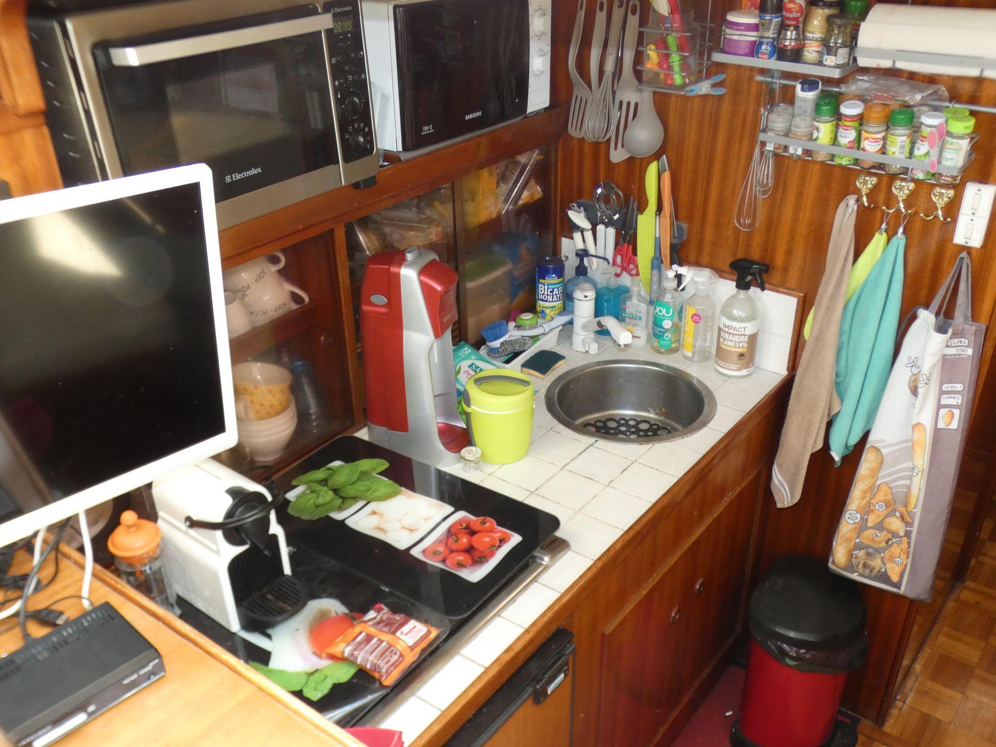 1983 Dutch Motor Cruiser Casas flotantes en venta - YachtWorld