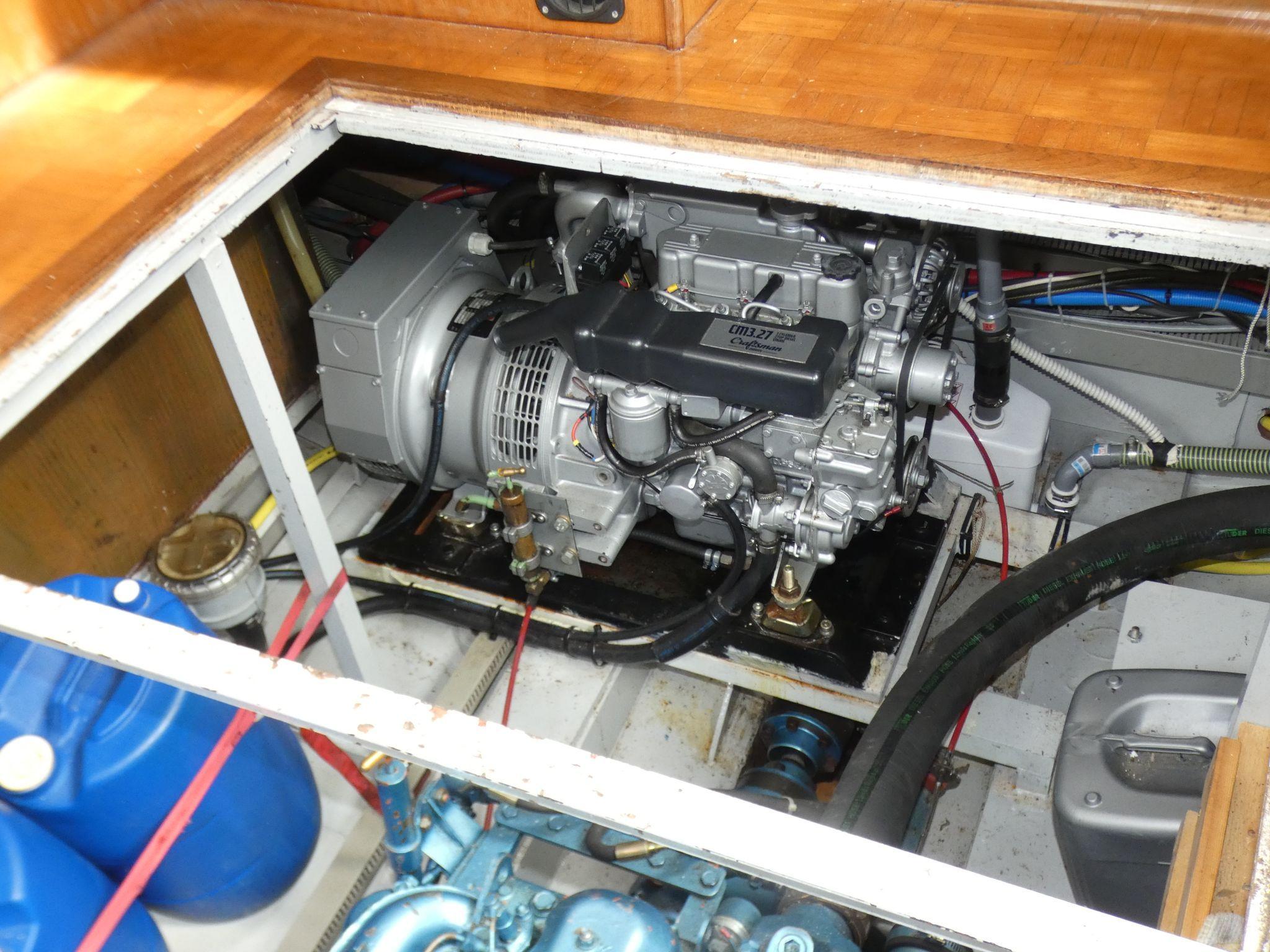 1983 Dutch Motor Cruiser Woonboten te koop- YachtWorld