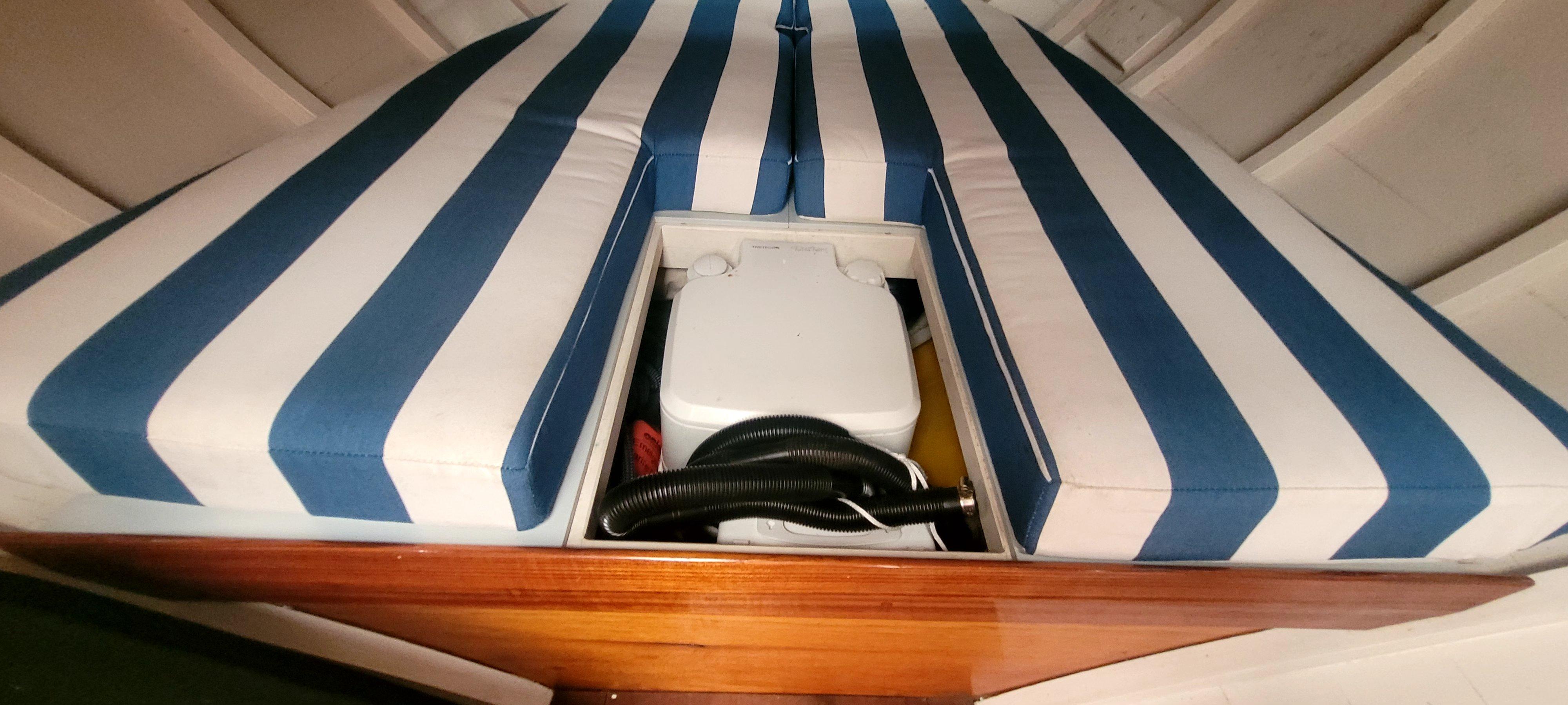 1963 Herreshoff Rozinante ketch Ketch for sale - YachtWorld