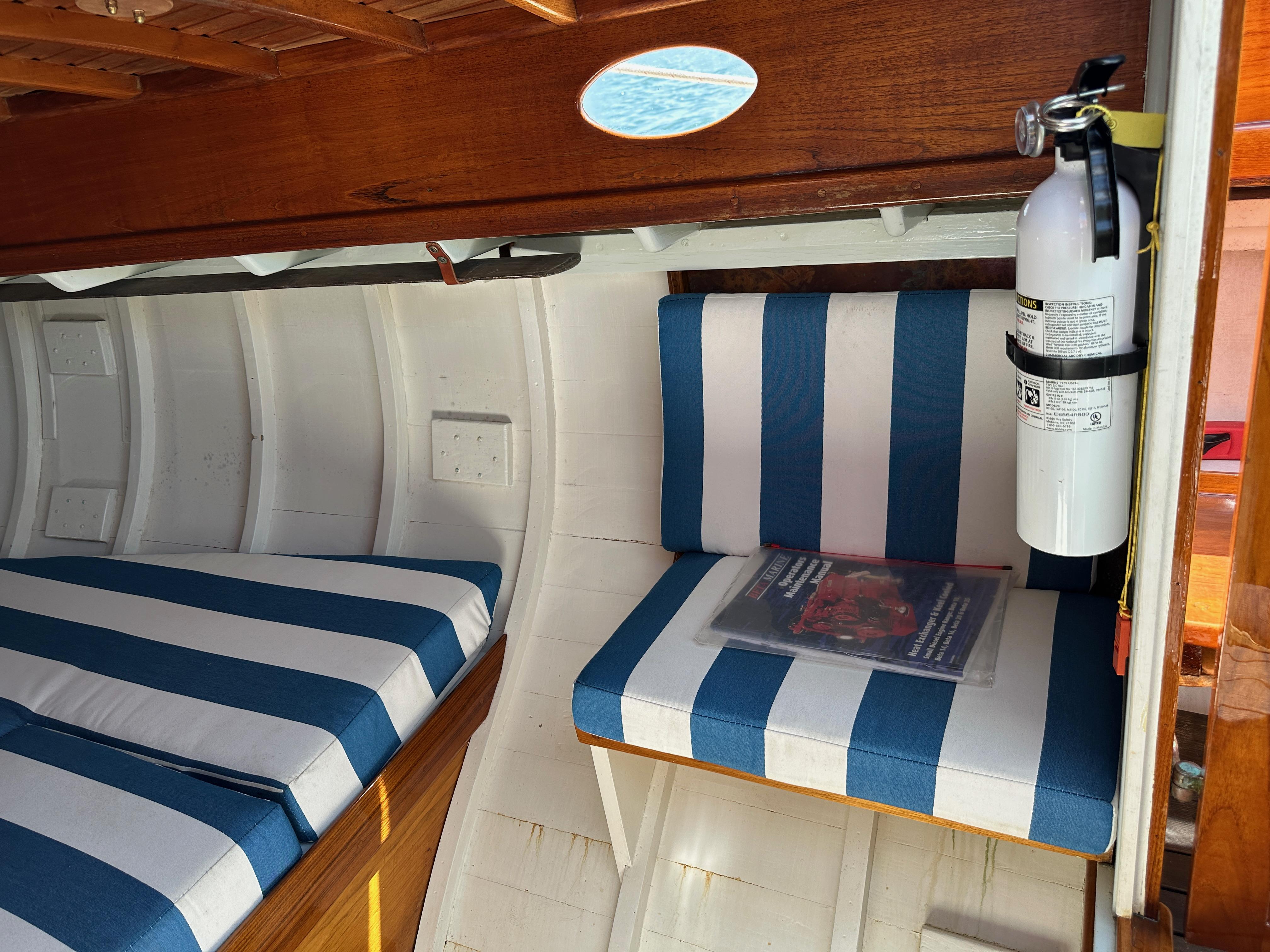 1963 Herreshoff Rozinante ketch Ketch for sale - YachtWorld