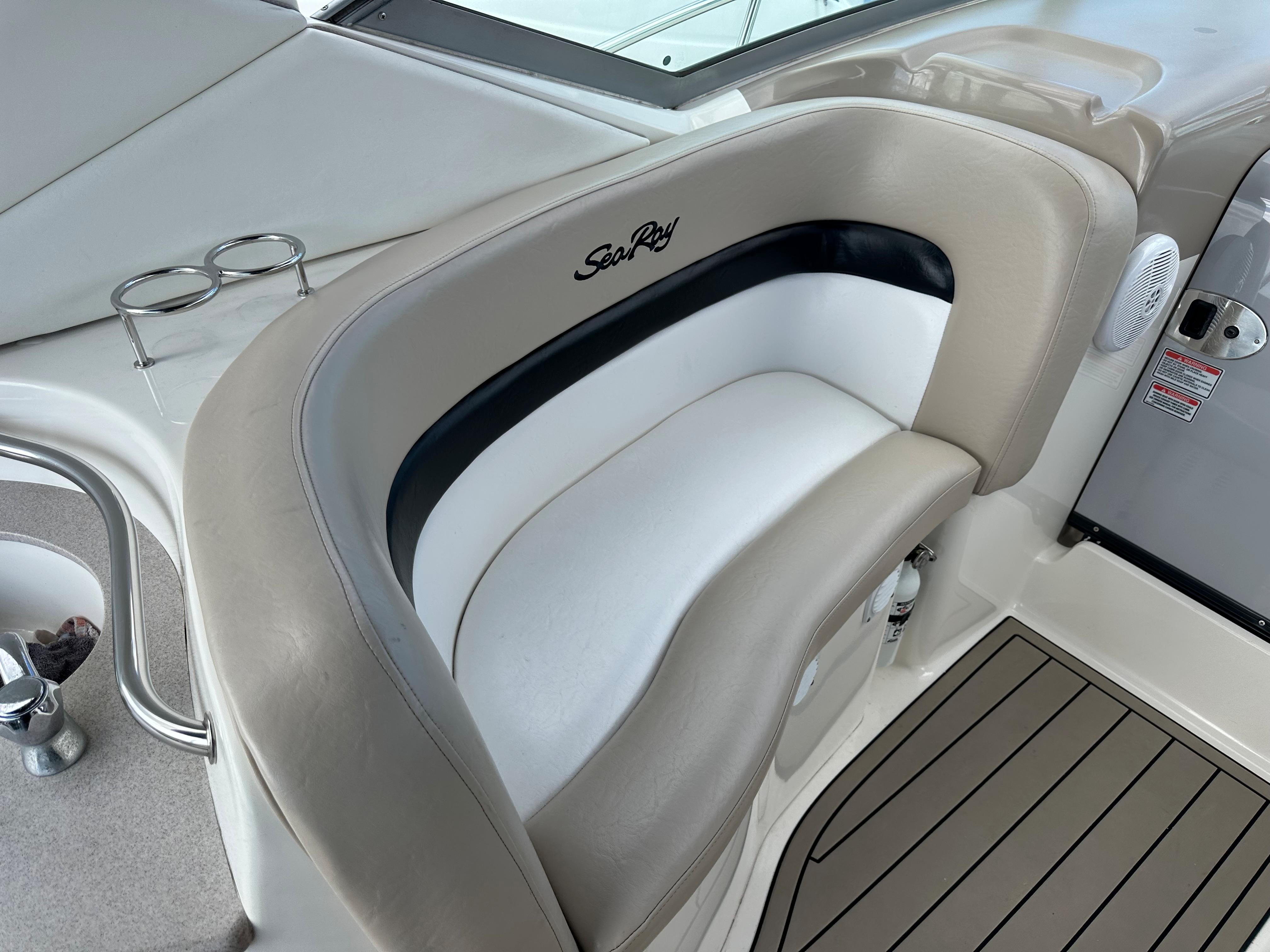 2005 Sea Ray 320 Sundancer Cruiser for sale - YachtWorld