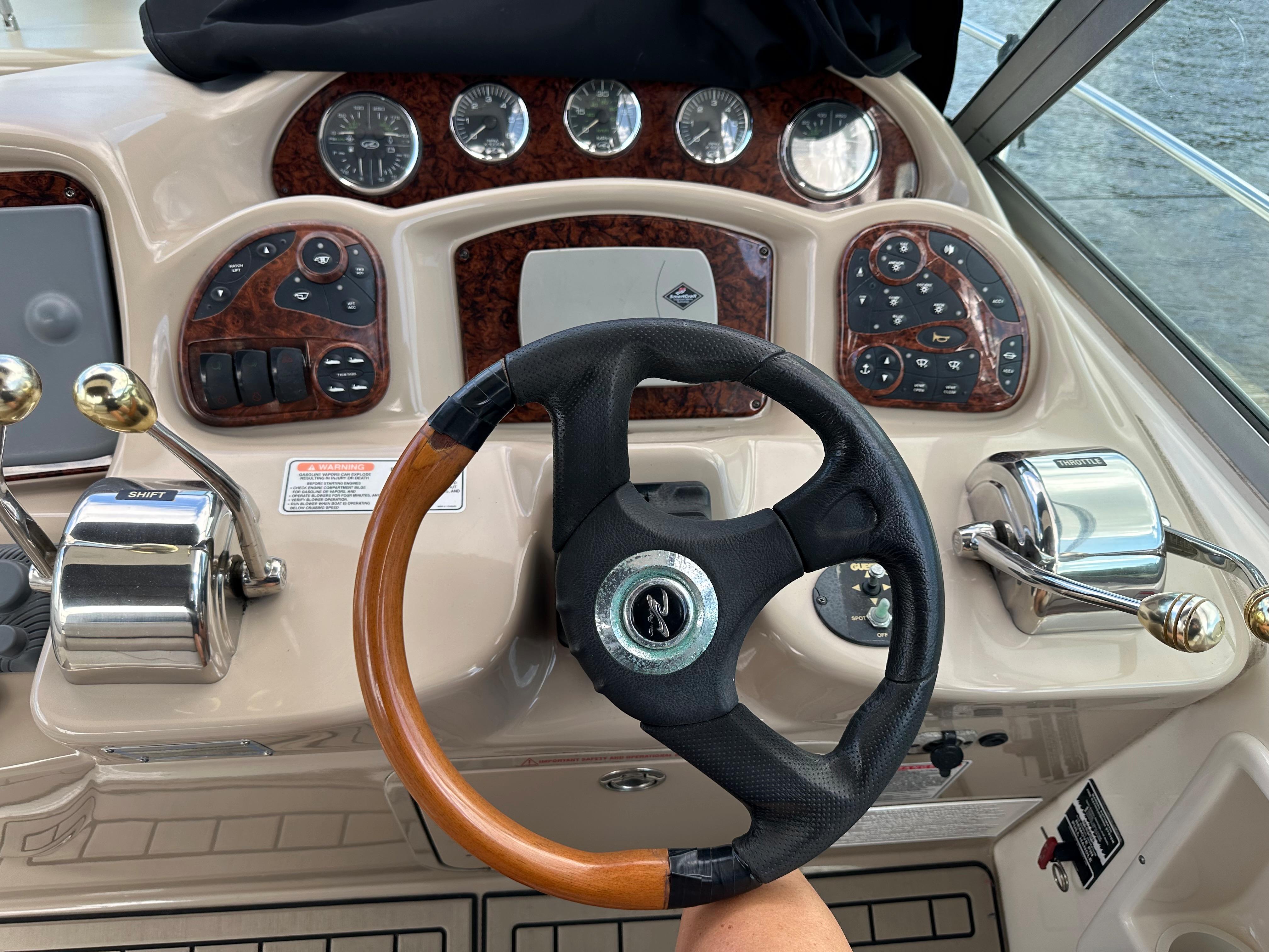 2005 Sea Ray 320 Sundancer Cruiser for sale - YachtWorld