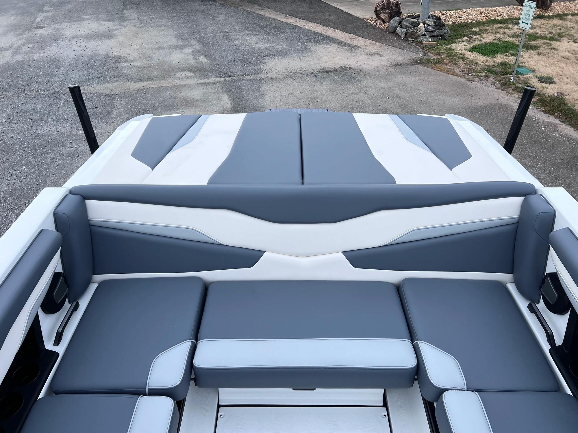 2024 Axis T220-r Wasserski/Wakeboard-Boot Kaufen - YachtWorld