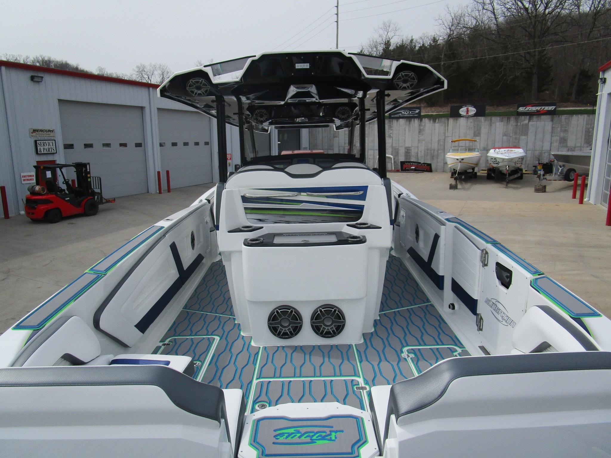 2024 Sunsation 40CCX Center Console for sale - YachtWorld