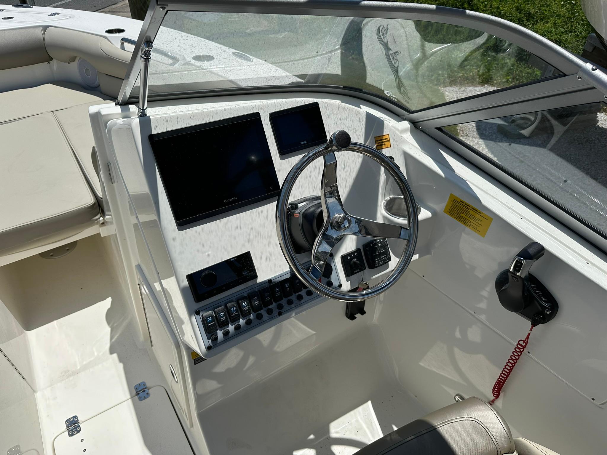 2024 Key West 239 DFS Dual Console for sale - YachtWorld