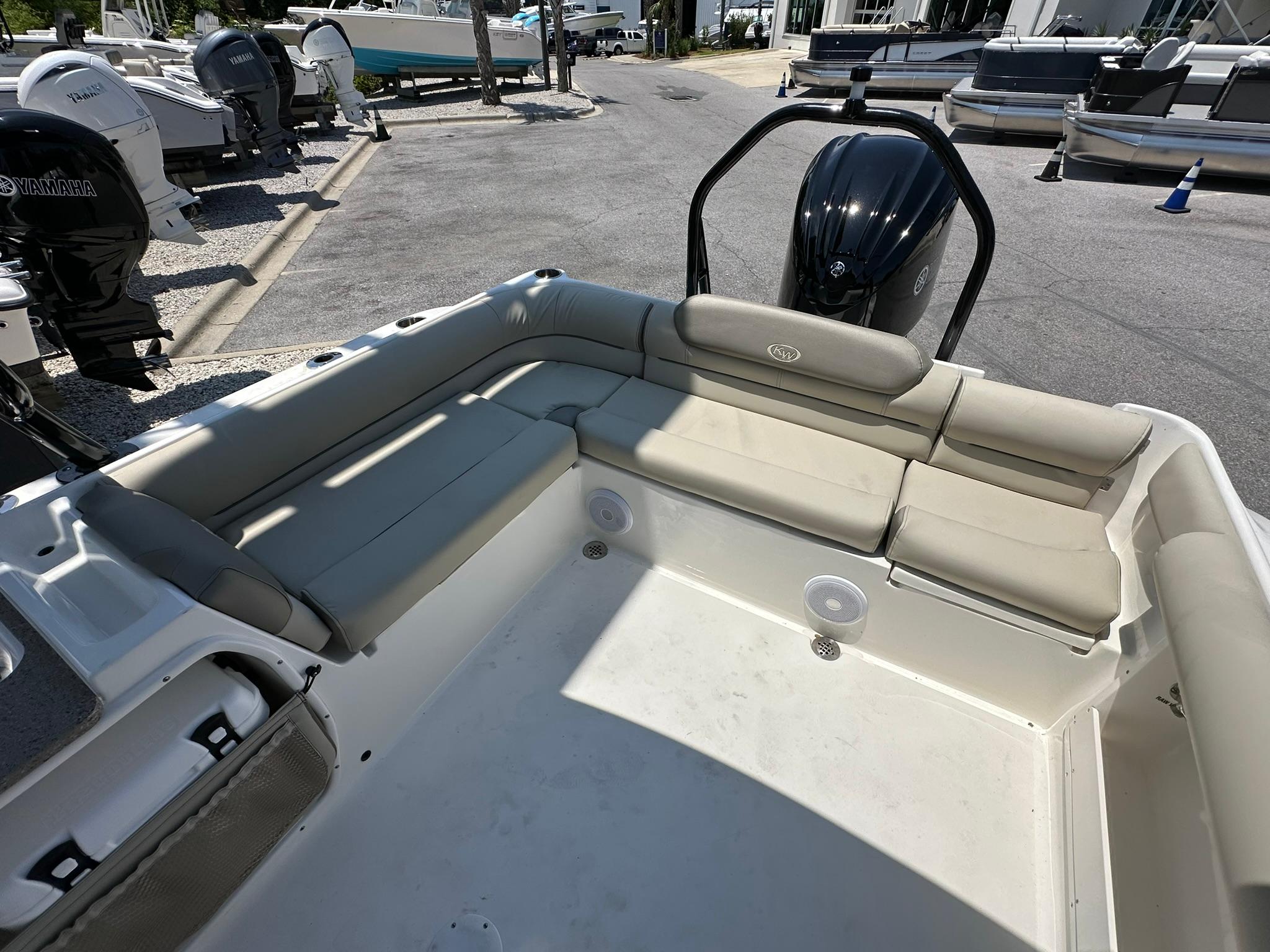 2024 Key West 239 DFS Dual Console for sale - YachtWorld