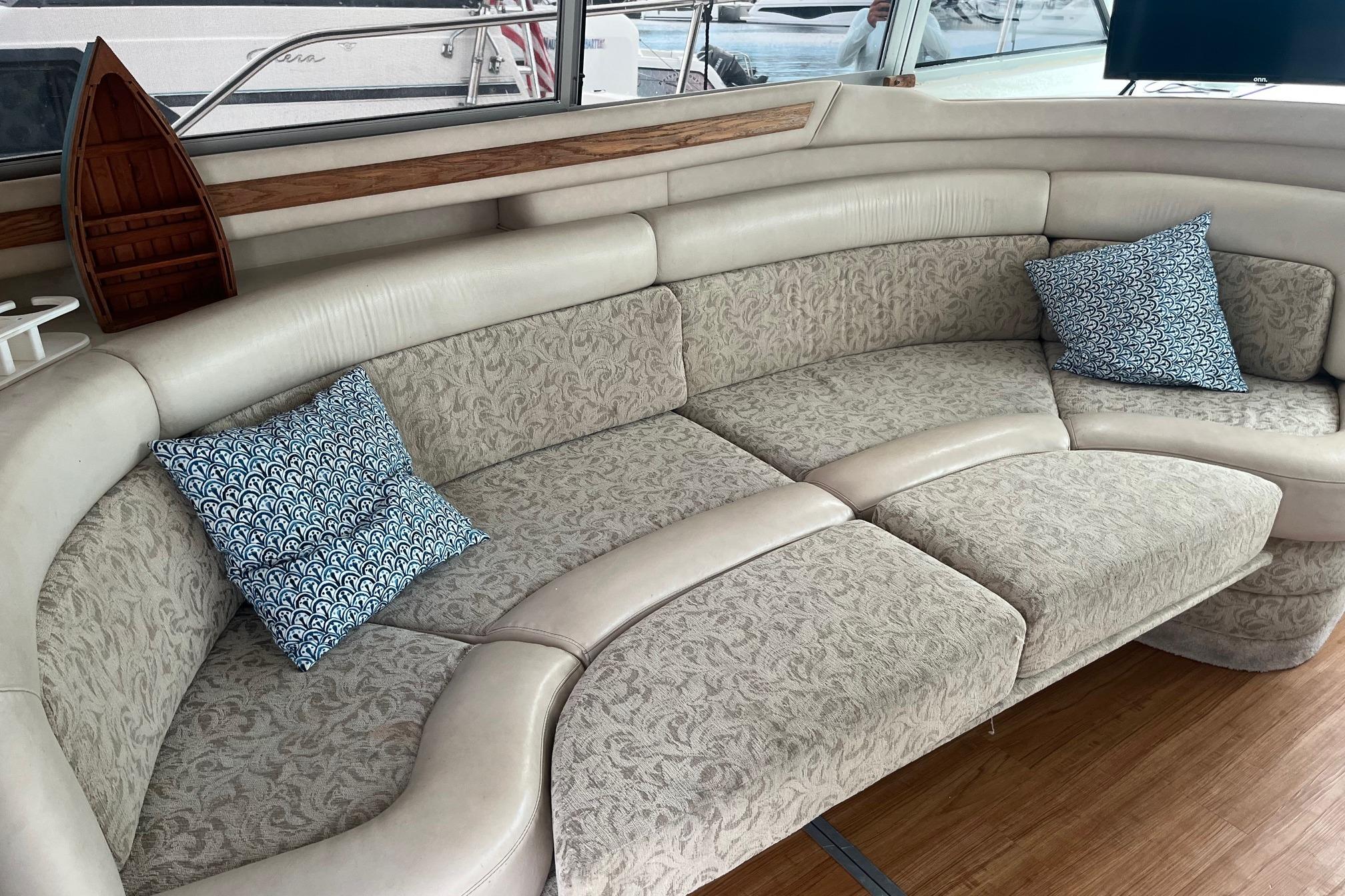1996 Sea Ray 370 Sedan Bridge Express Cruiser for sale - YachtWorld