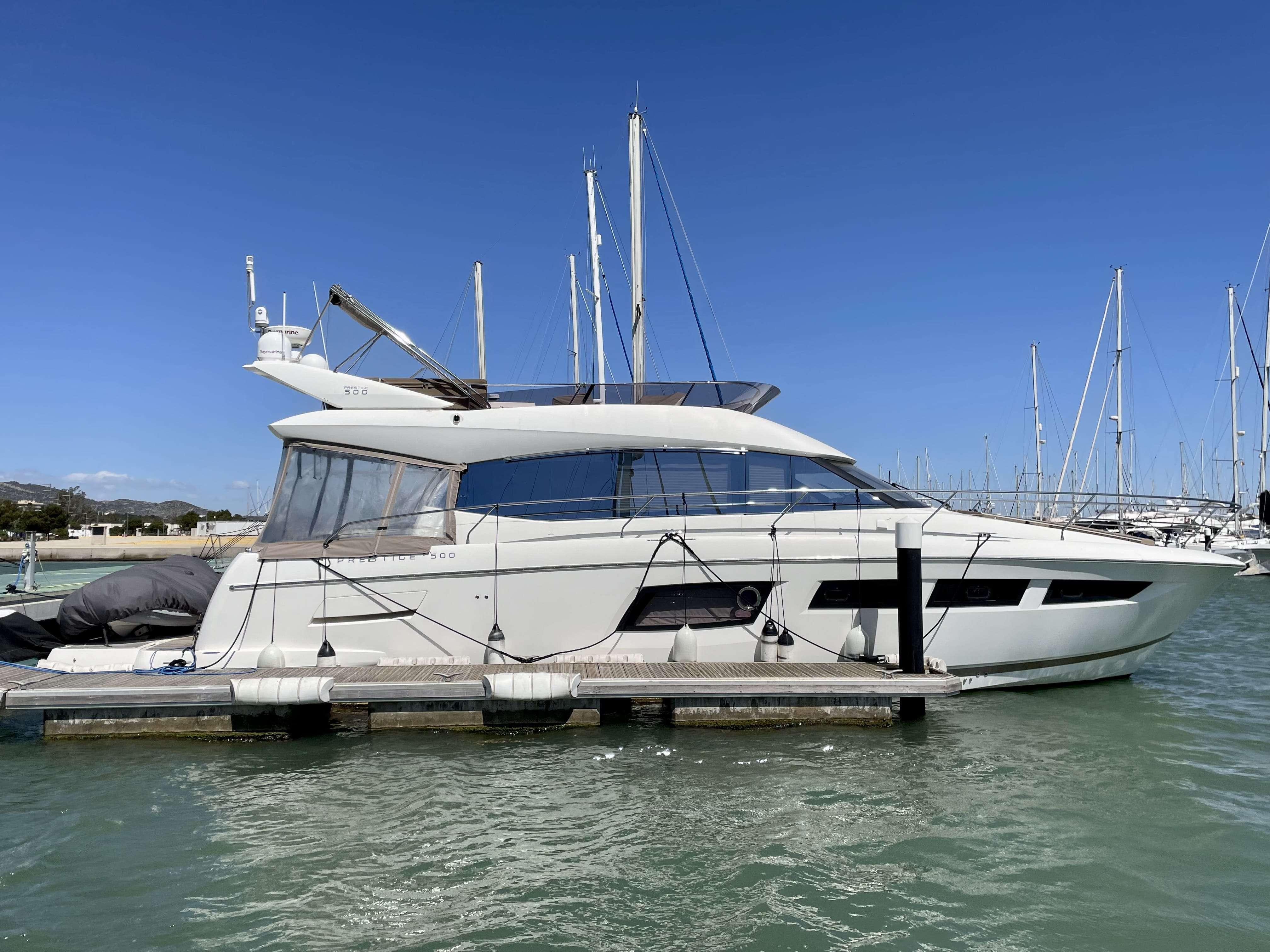 Used 2013 Jeanneau Prestige 500 - Essex | TopBoats