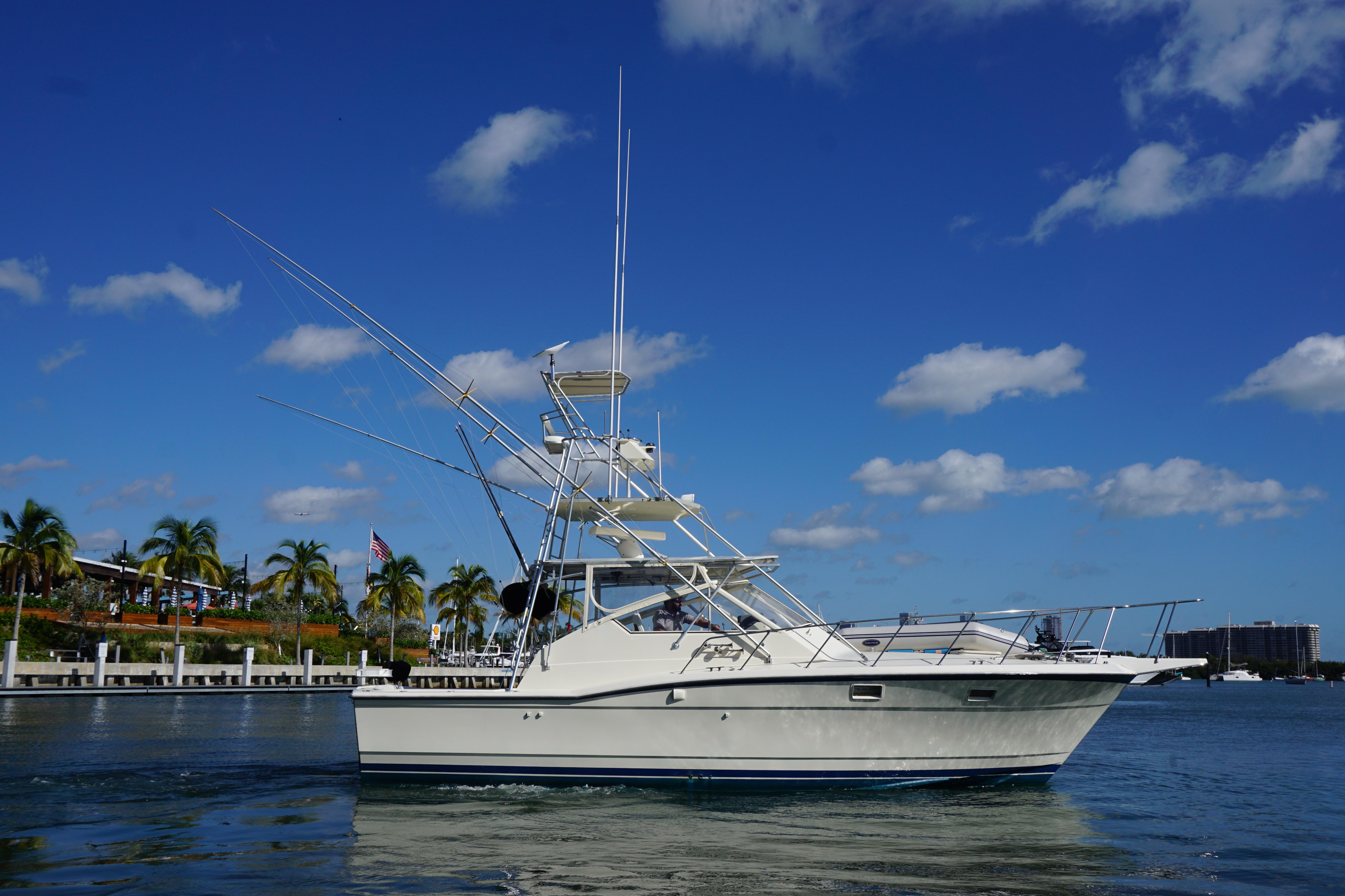 1985 Hatteras 36 Convertible Sport Fishing for sale - YachtWorld