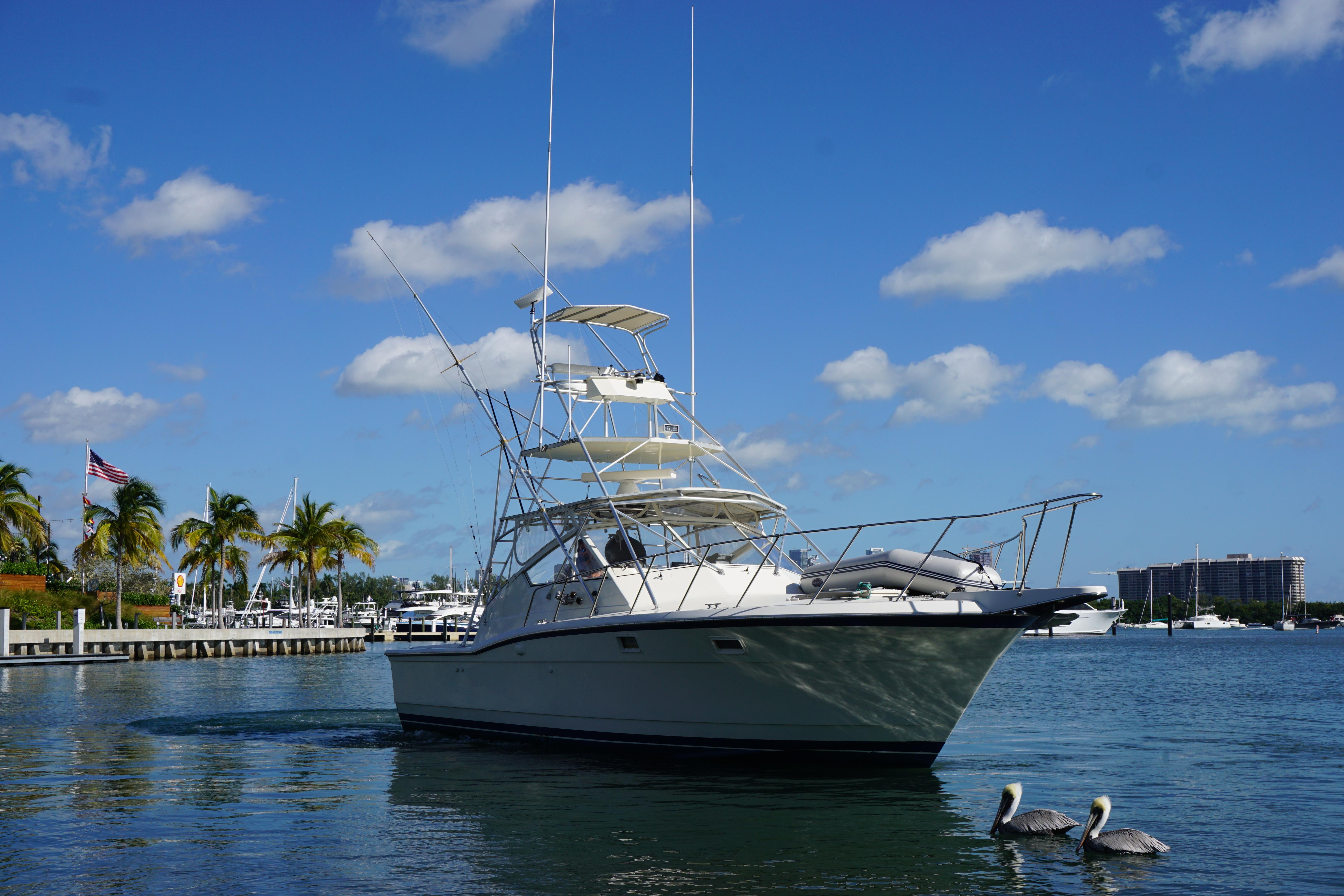 1985 Hatteras 36 Convertible Sport Fishing for sale - YachtWorld
