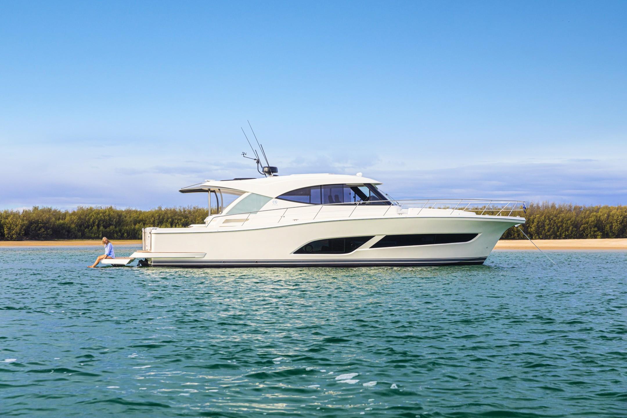 New 2024 Riviera 505 SUV | Youboat