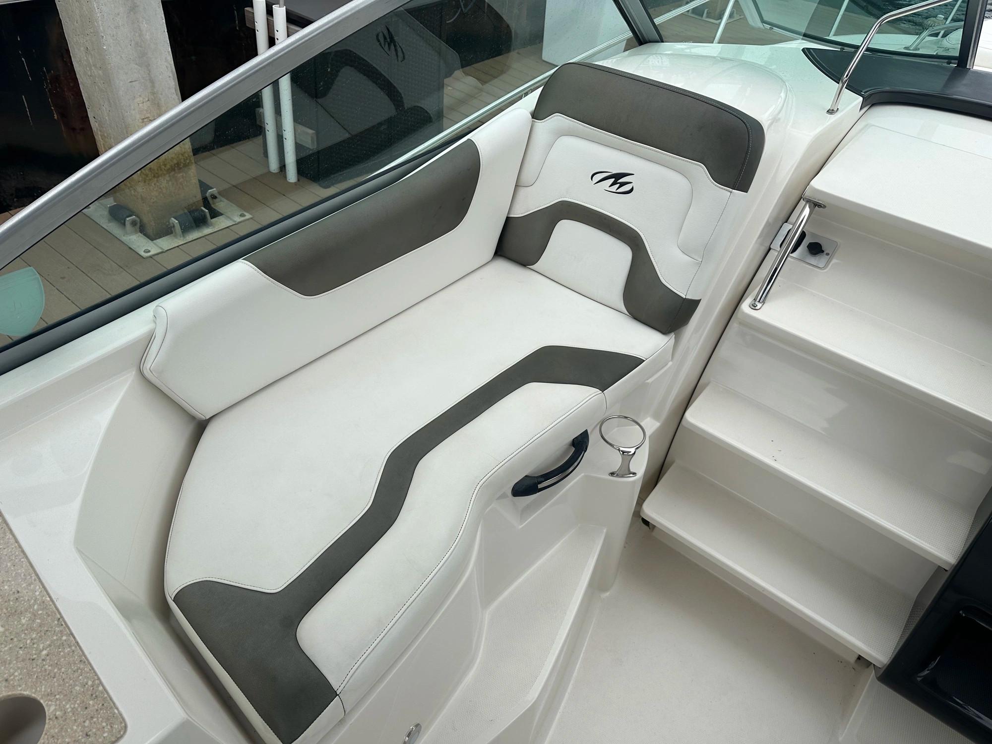 2012 Monterey 280 SY Cruiser for sale - YachtWorld