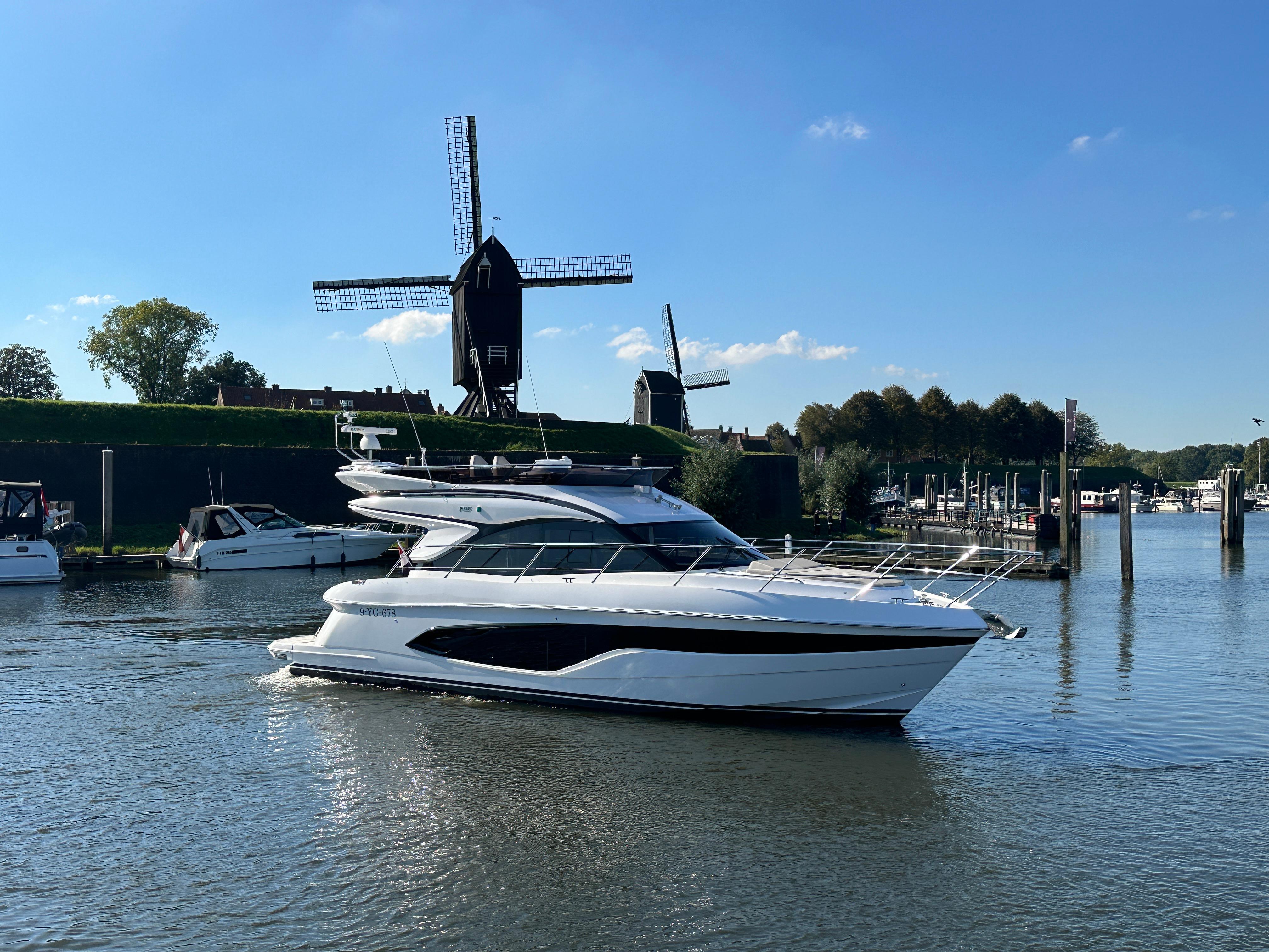 Used 2024 Princess F45 | Youboat