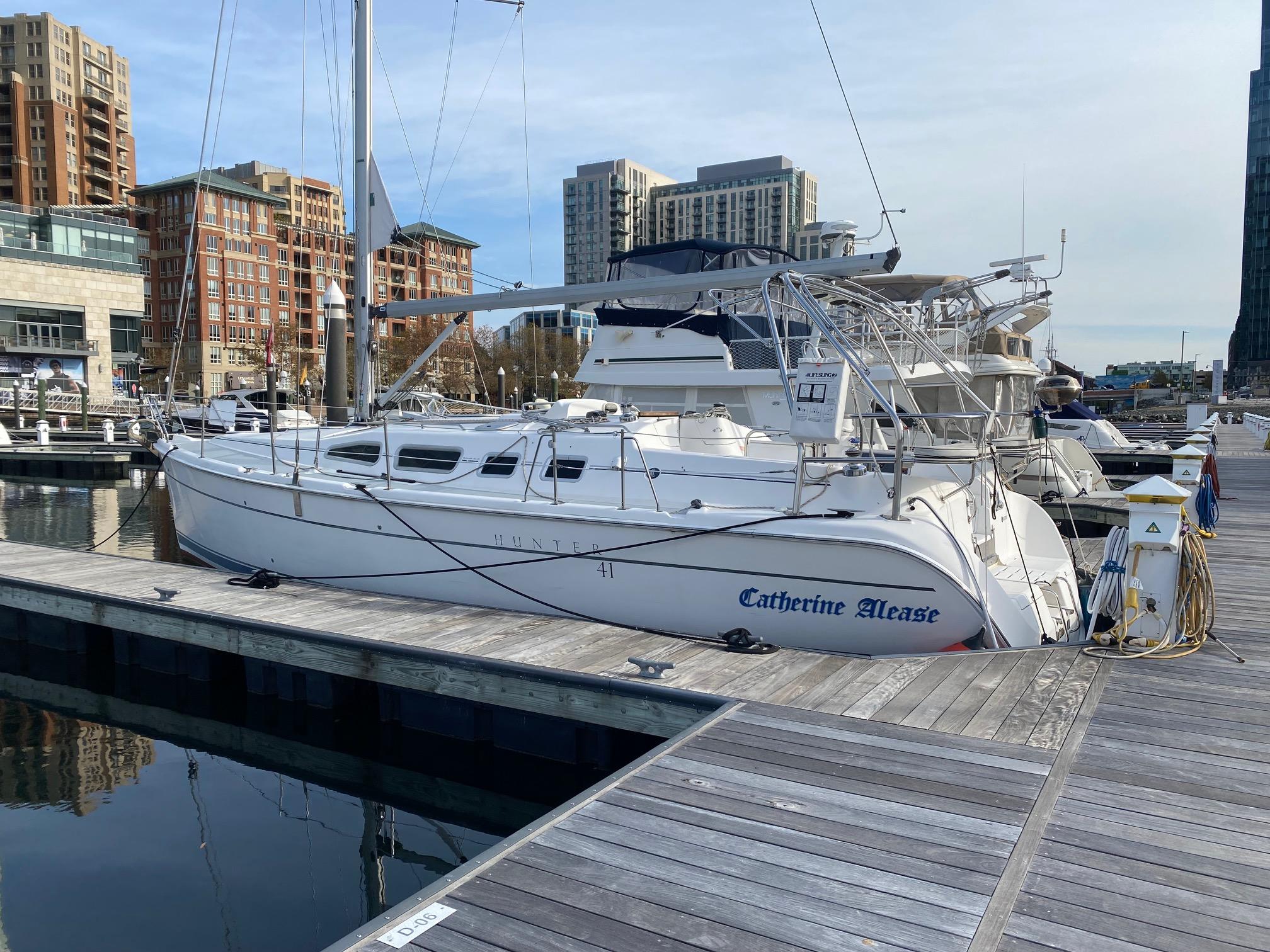 2005 Hunter 41 Aft Cockpit Cruiser for sale - YachtWorld