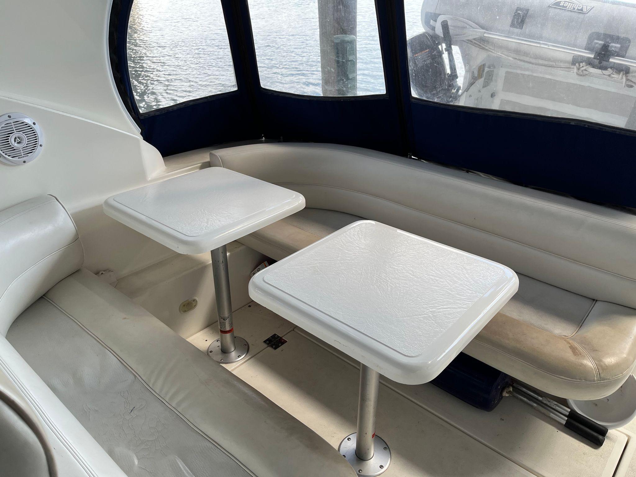 1999 Cruisers Yachts 3075 Rogue Power Cruiser Cruiser for sale - YachtWorld