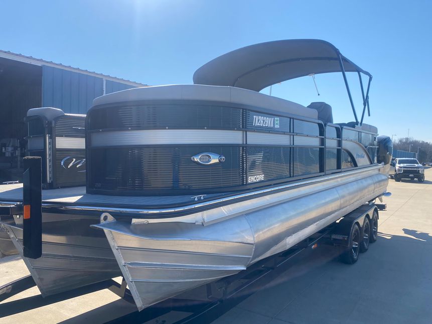 2019 Manitou 250 Encore SHP Pontoon for sale - YachtWorld