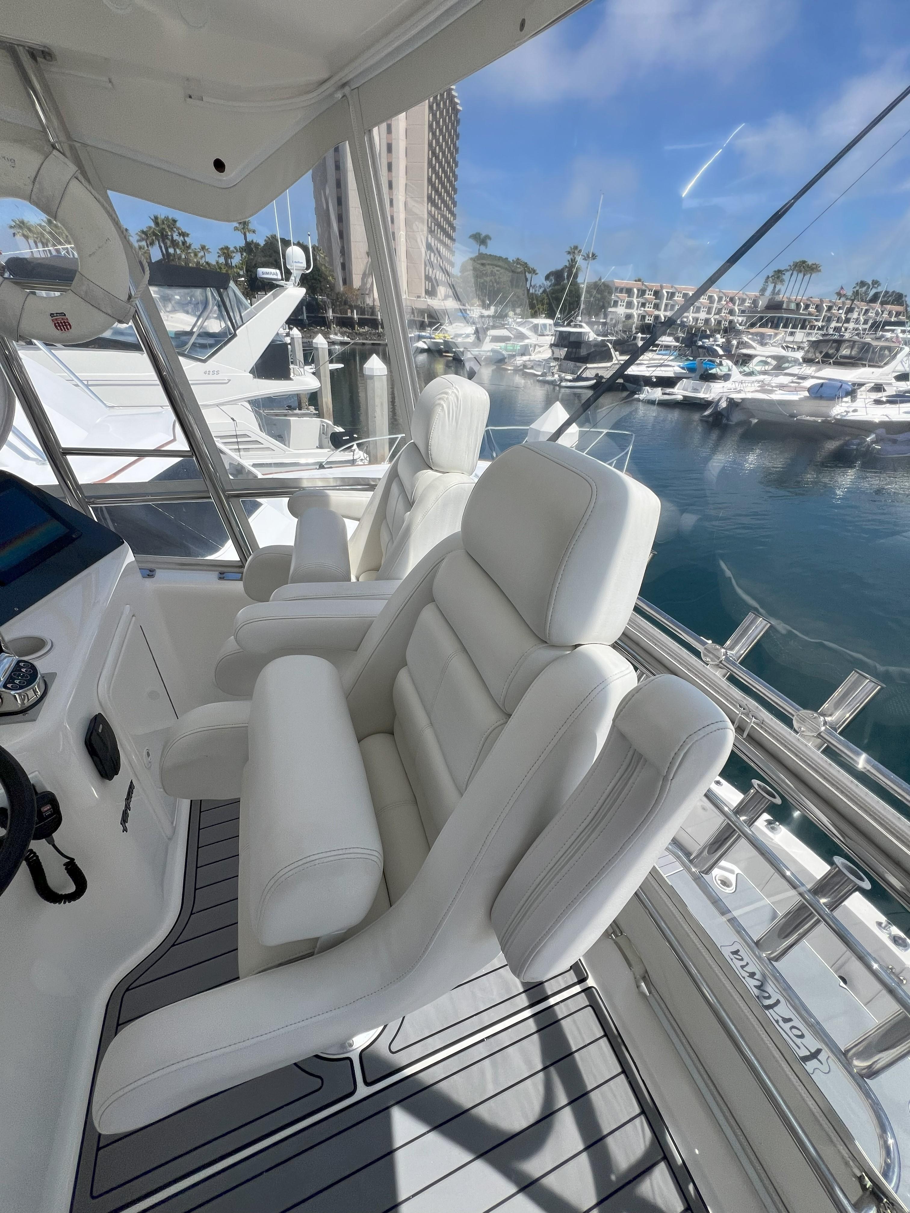 2002 Riviera 43 Flybridge Embarcaciones convertibles en venta - YachtWorld