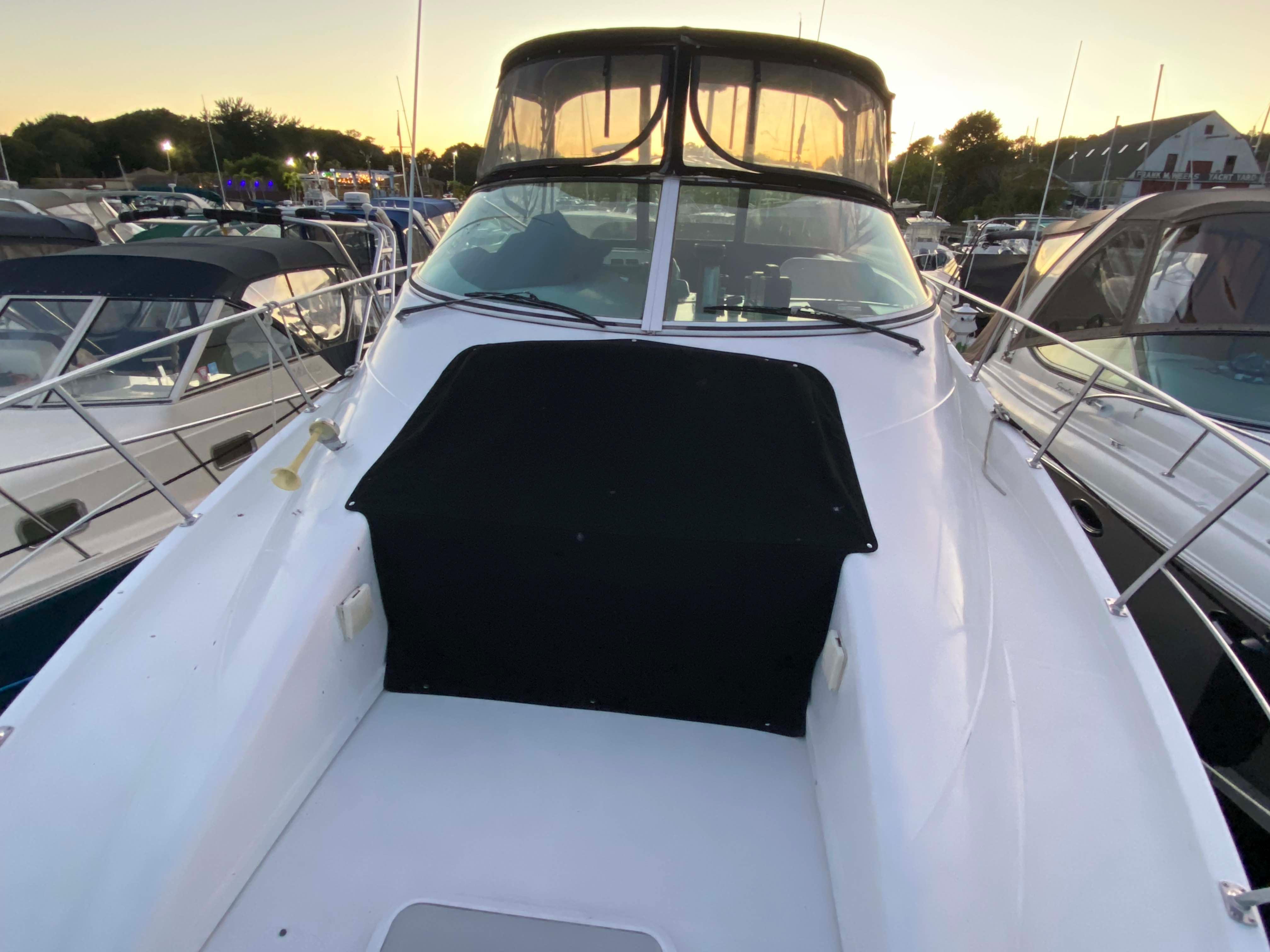 2000 Carver 350 Mariner Motor Yacht for sale - YachtWorld