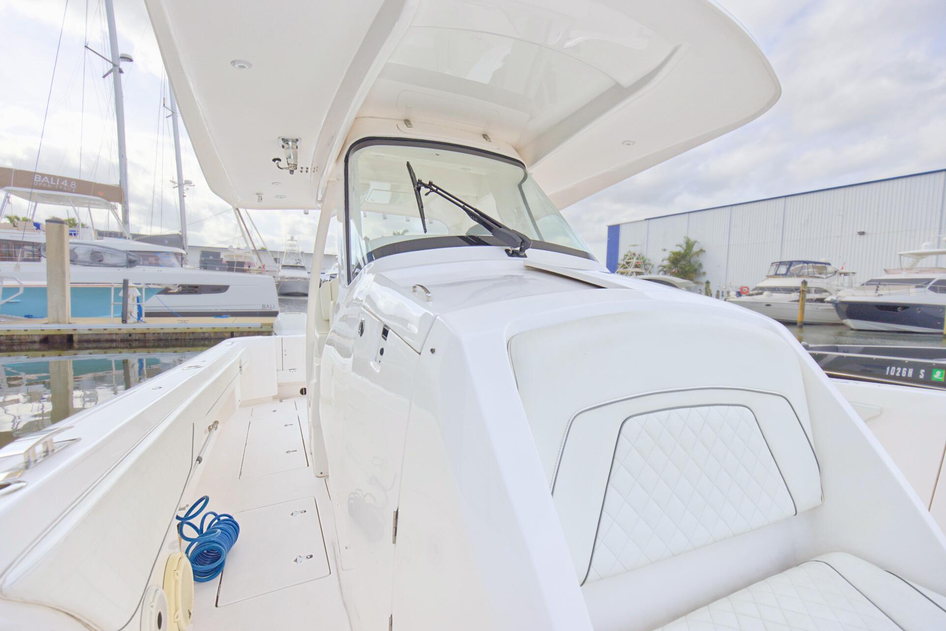 2020 Intrepid 375 Nomad SE Saltwater Fishing for sale - YachtWorld