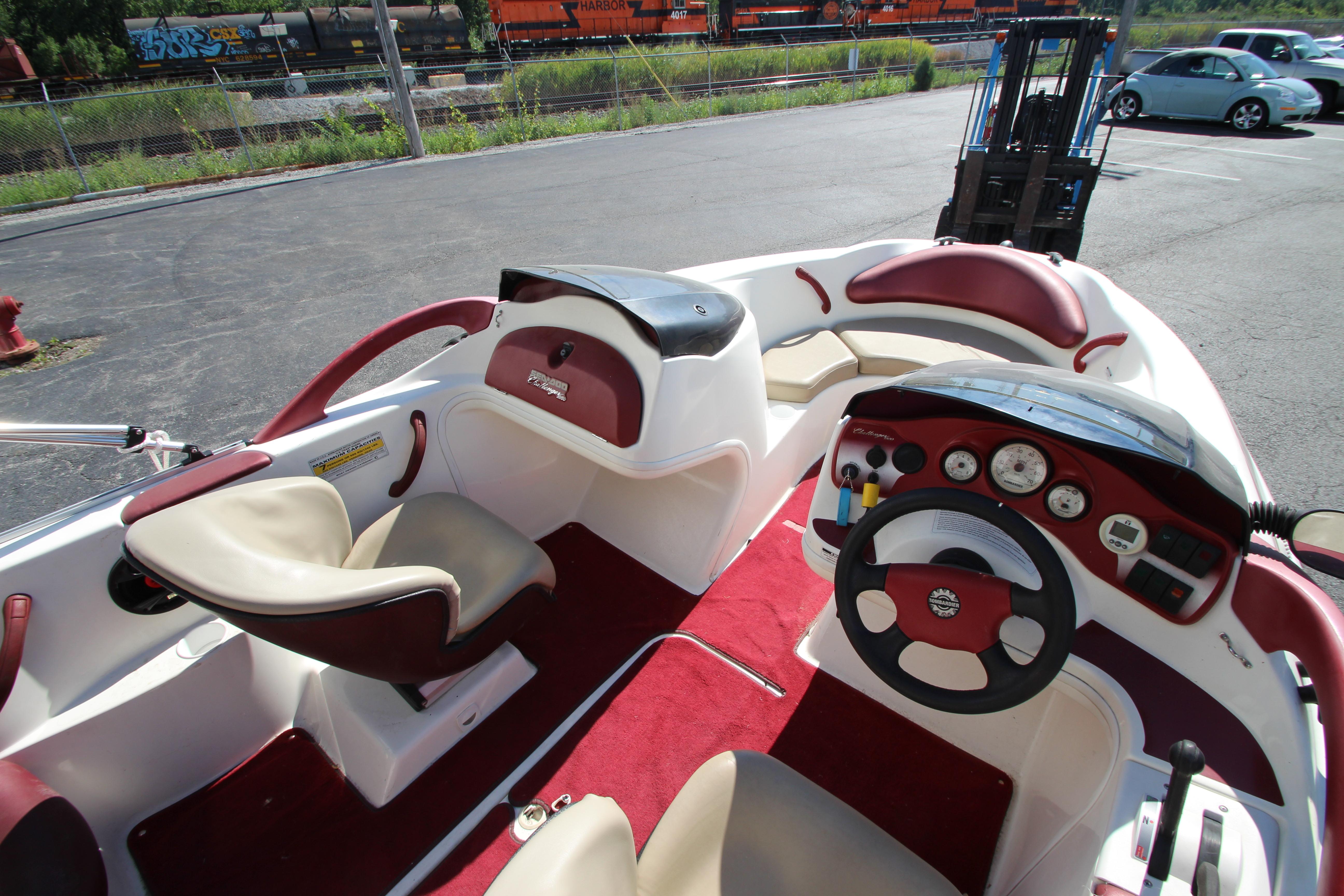 2000 Bombardier Challenger 1800 Jetboot Kaufen - YachtWorld