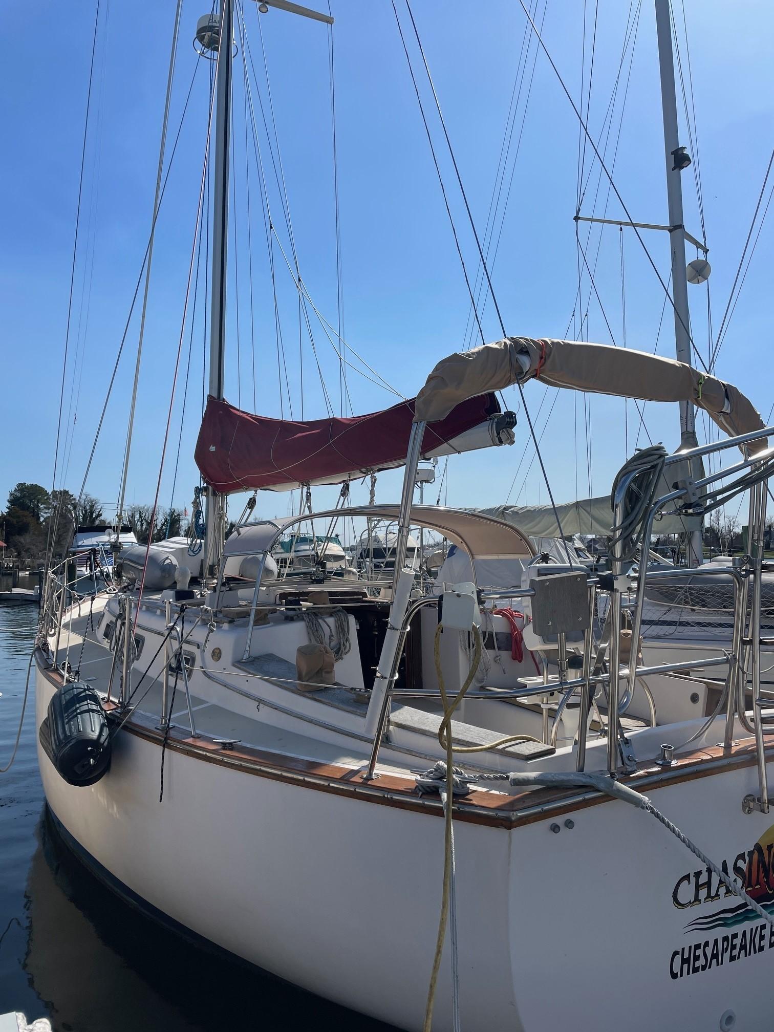 1989 Island Packet 38 Sloop for sale - YachtWorld