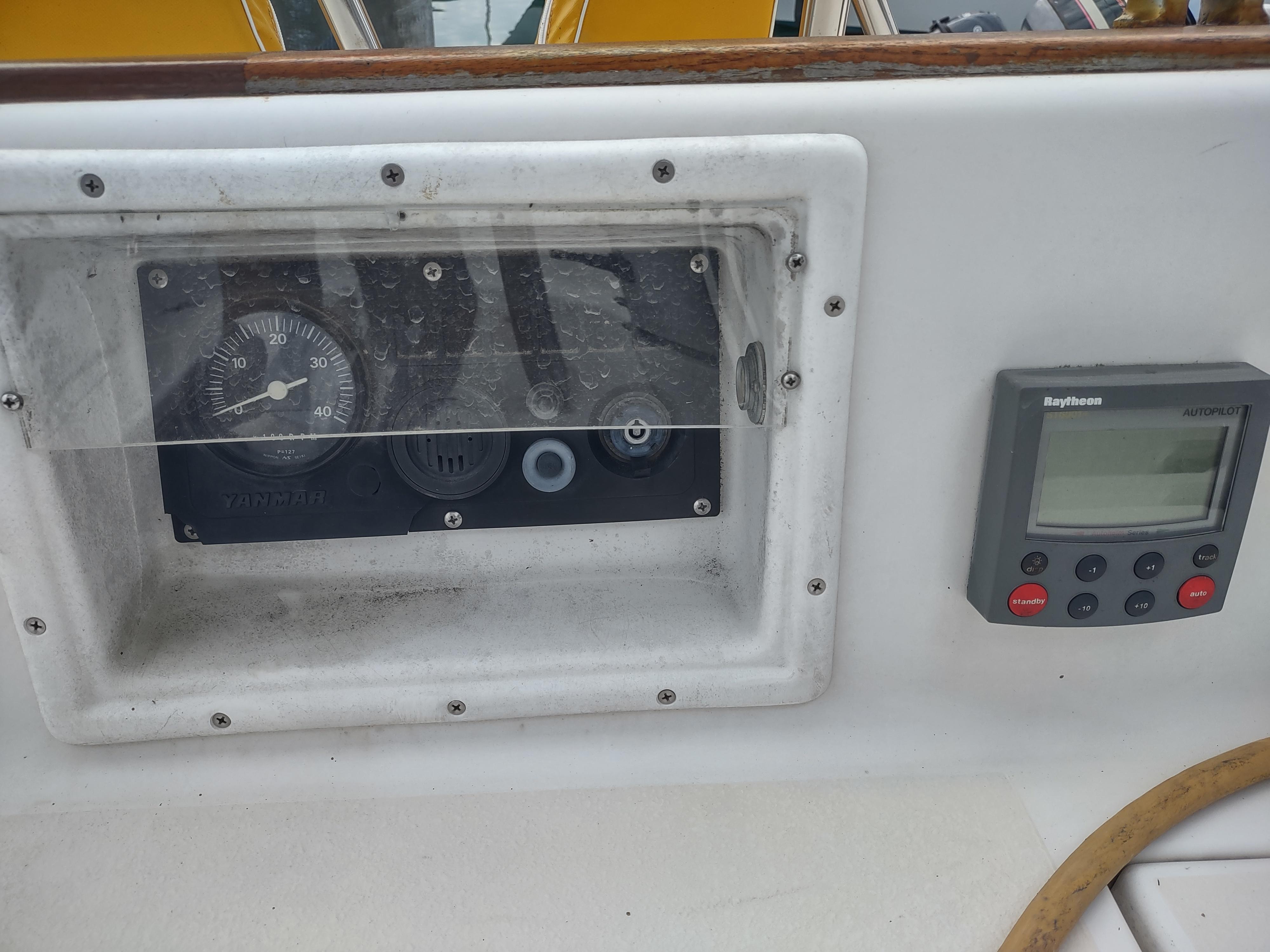 1989 Caliber 38 Cutter for sale - YachtWorld