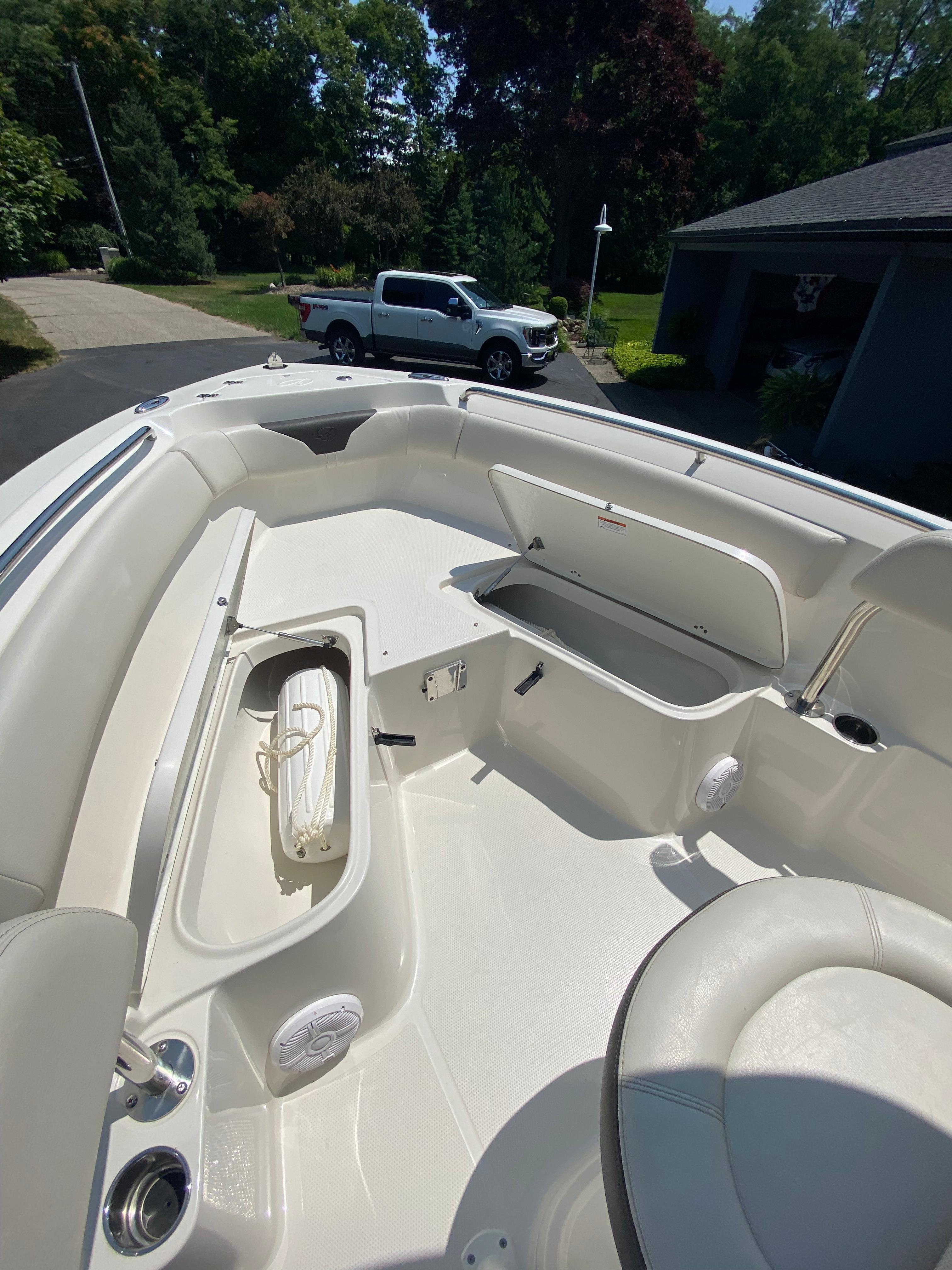 2022 Sailfish 220 CC Center Console for sale - YachtWorld
