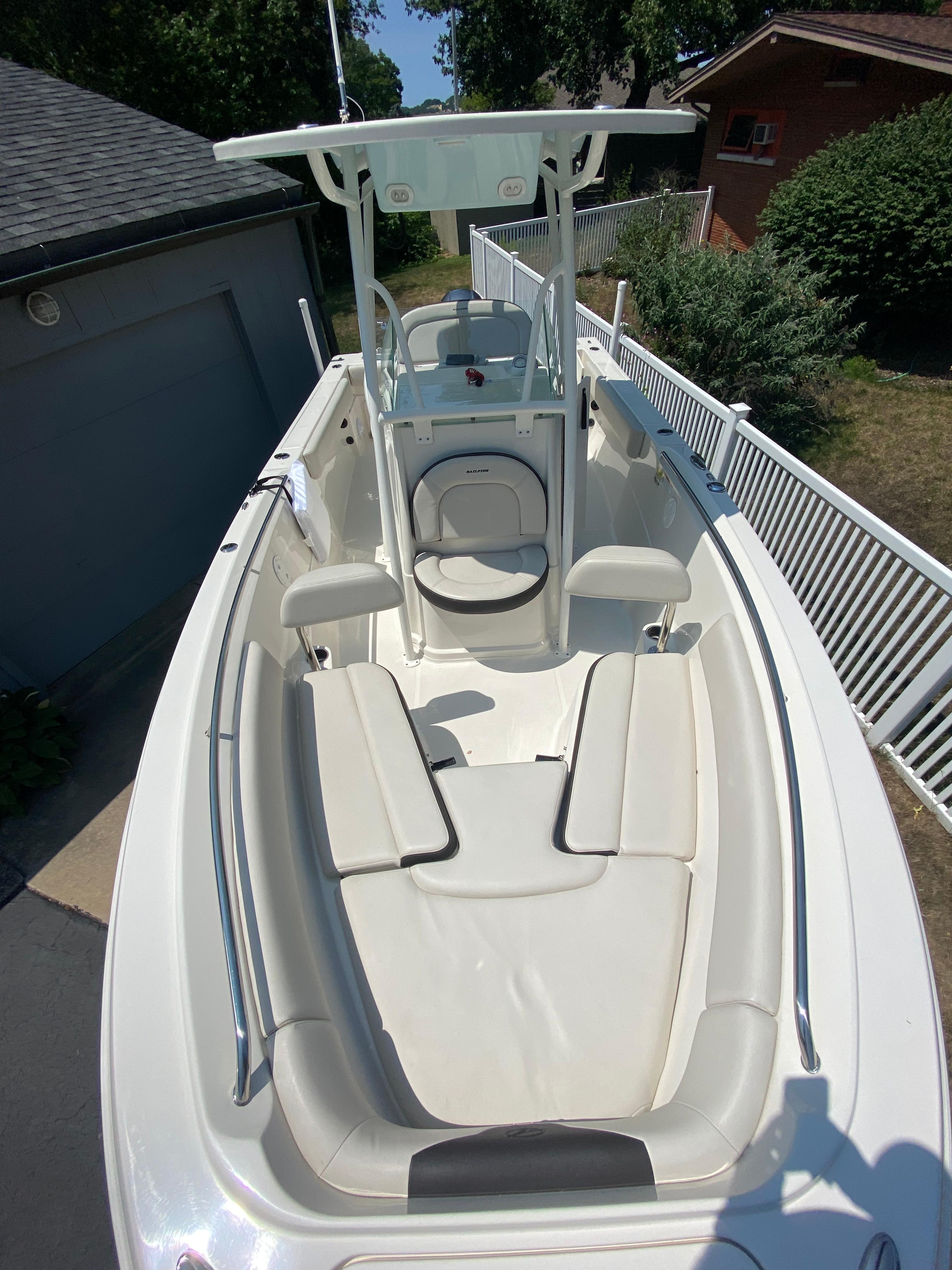 2022 Sailfish 220 CC Center Console for sale - YachtWorld