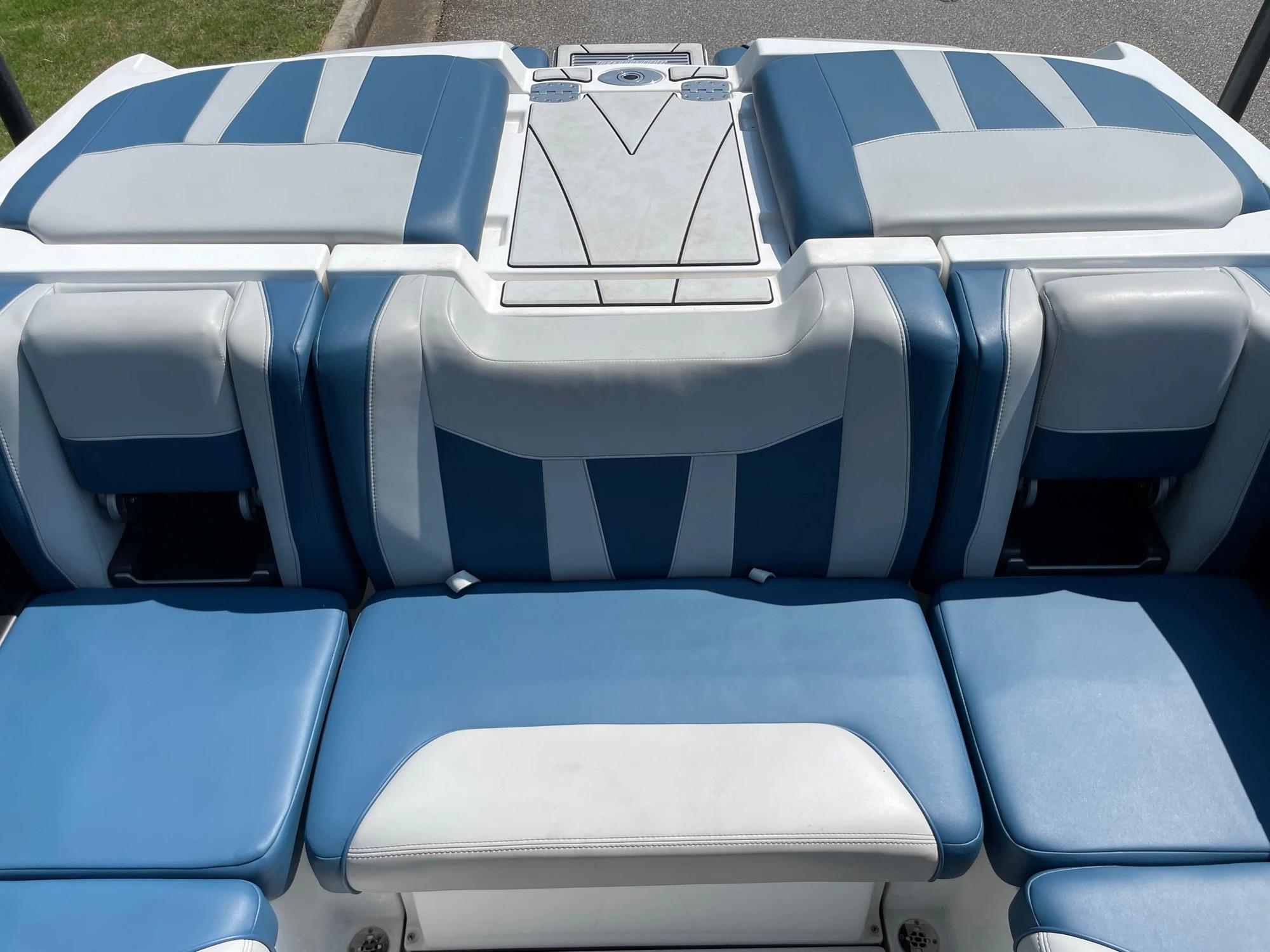 2022 Malibu Wakesetter 23 LSV Ski and Wakeboard for sale - YachtWorld